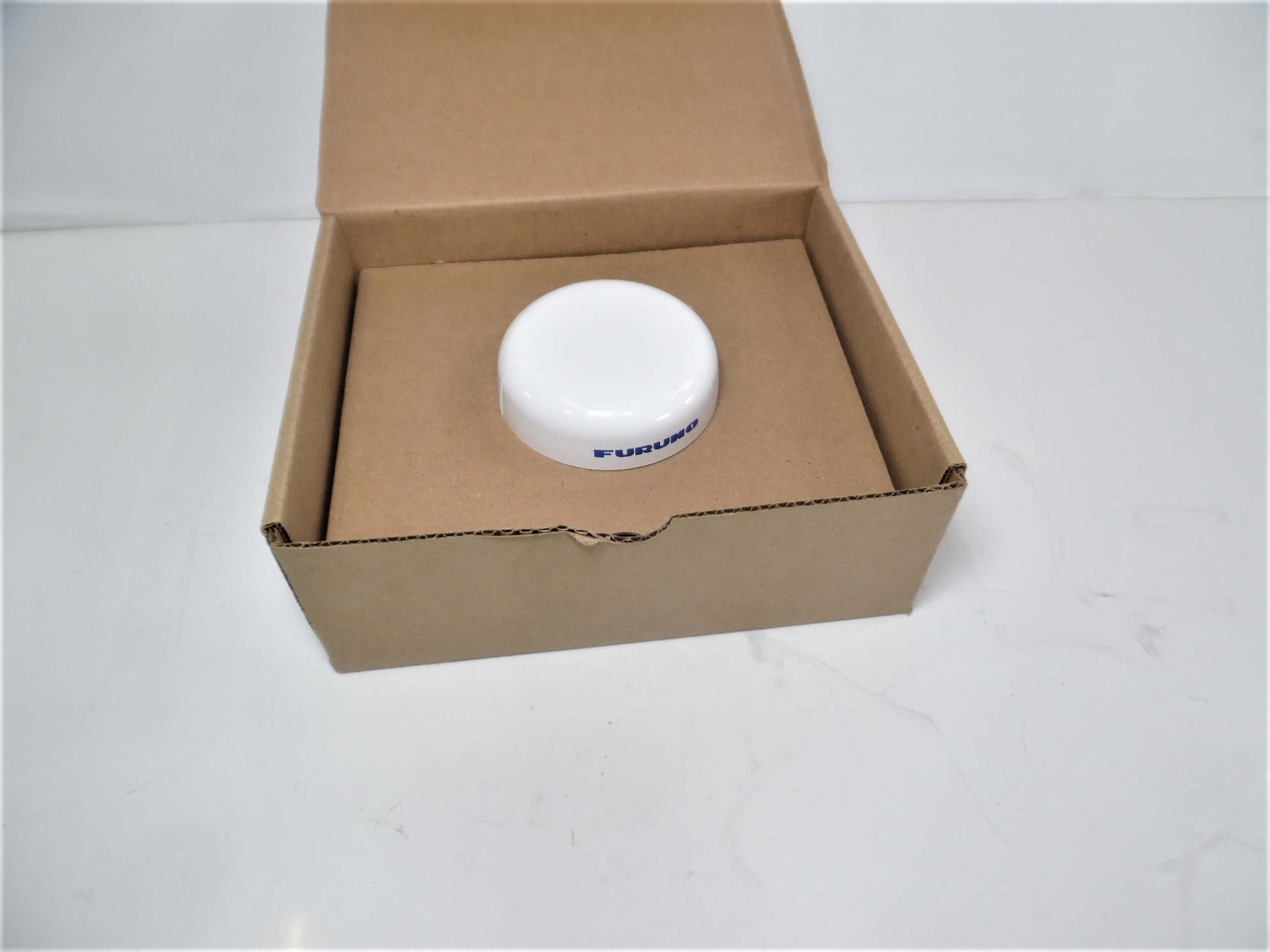 Furuno - GP-330B - NMEA2000 GPS Antenna - NEW OLD STOCK - Max Marine Electronics