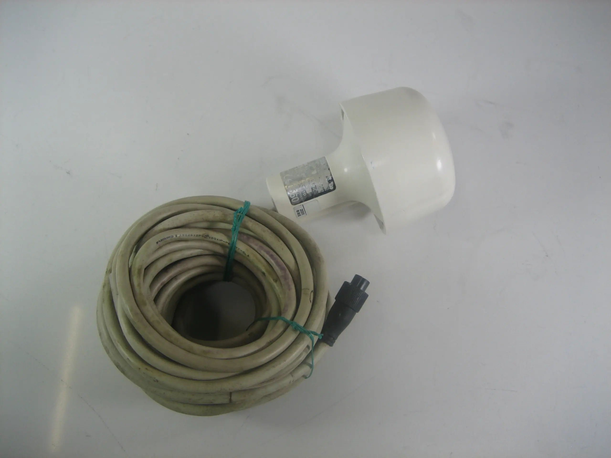 Furuno GP-320B GPS ANTENNA FOR Navnet VX1 VX2 3D – TESTED - Max Marine ...