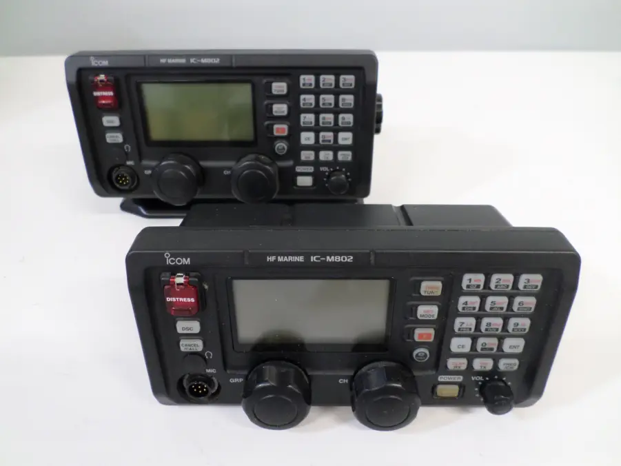 ICOM IC-M802 Single Side Band Radios Parts Lot w/ AT-140 Tuner - Max ...