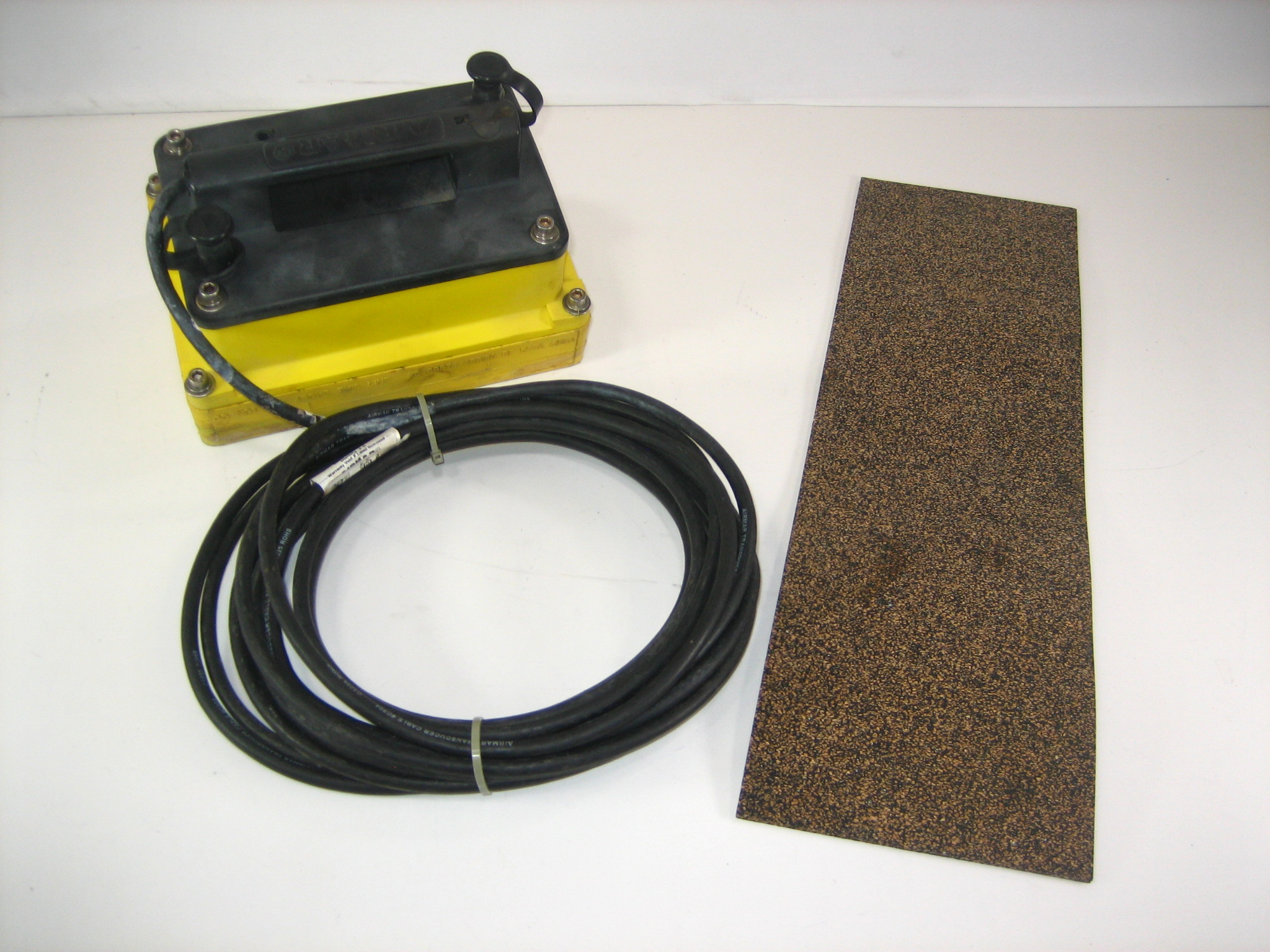 Airmar M265c-LM In-Hull CHIRP Transducer *TESTED* Simrad Raymarine ...