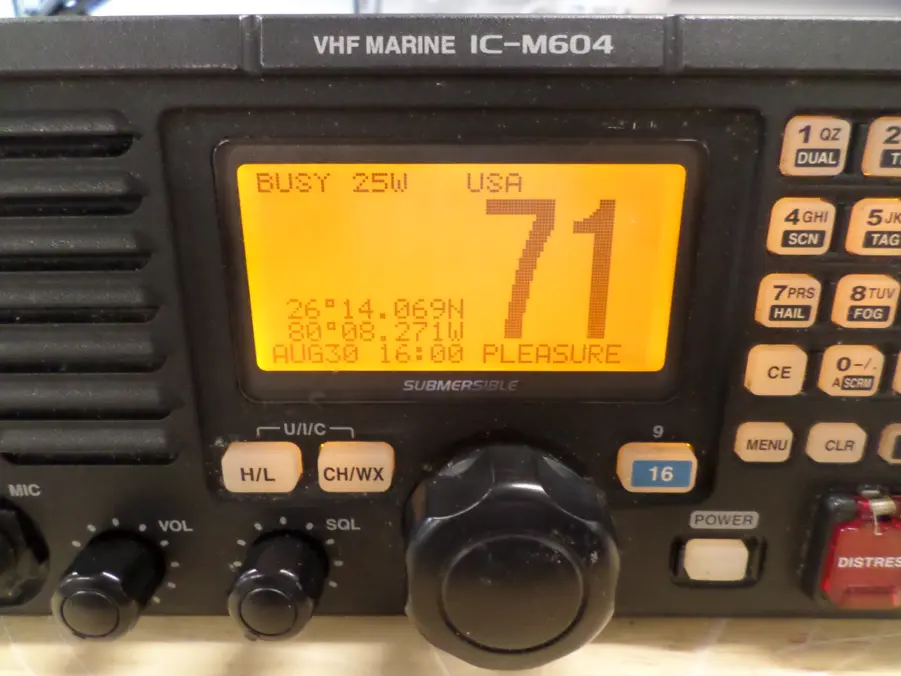 Icom IC-M604 DSC Marine VHF - Fully Tested - Great Condition* - Max ...