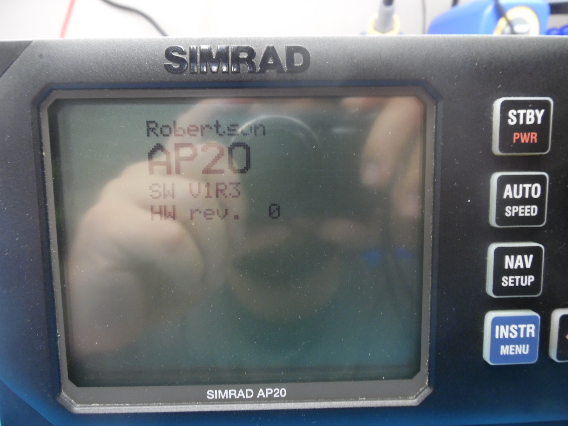 Simrad AP20 Autopilot Control Head-22084594 - Max Marine Electronics