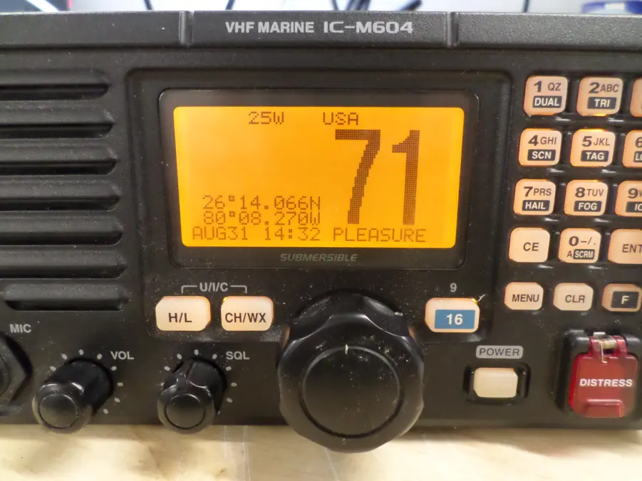 Icom IC-M604 Marine DSC VHF - Fully Tested - Great Condition* - Max ...