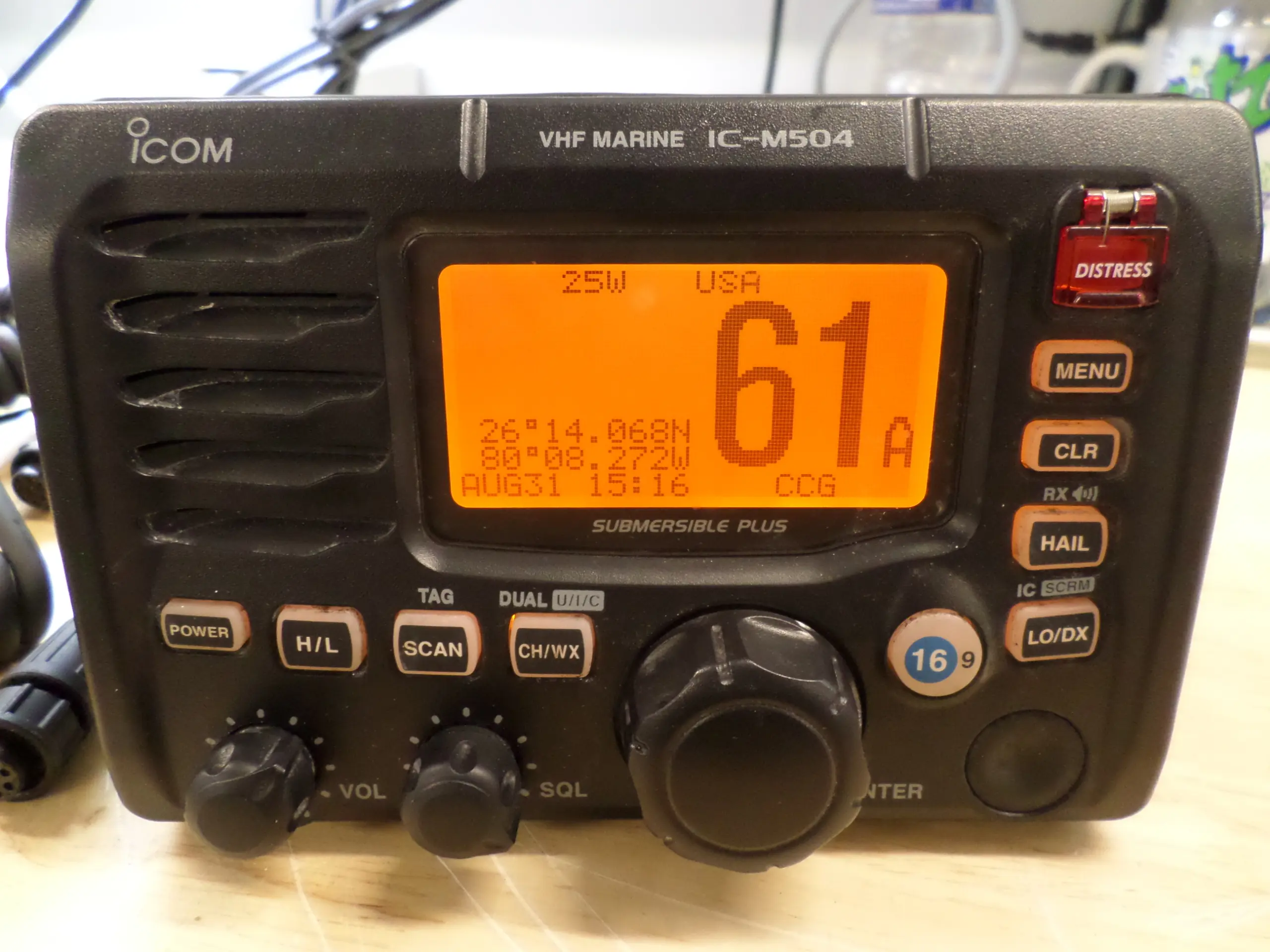 ICOM IC-M504 Marine VHF Radio - No Front Mic Port* - Great Condition ...