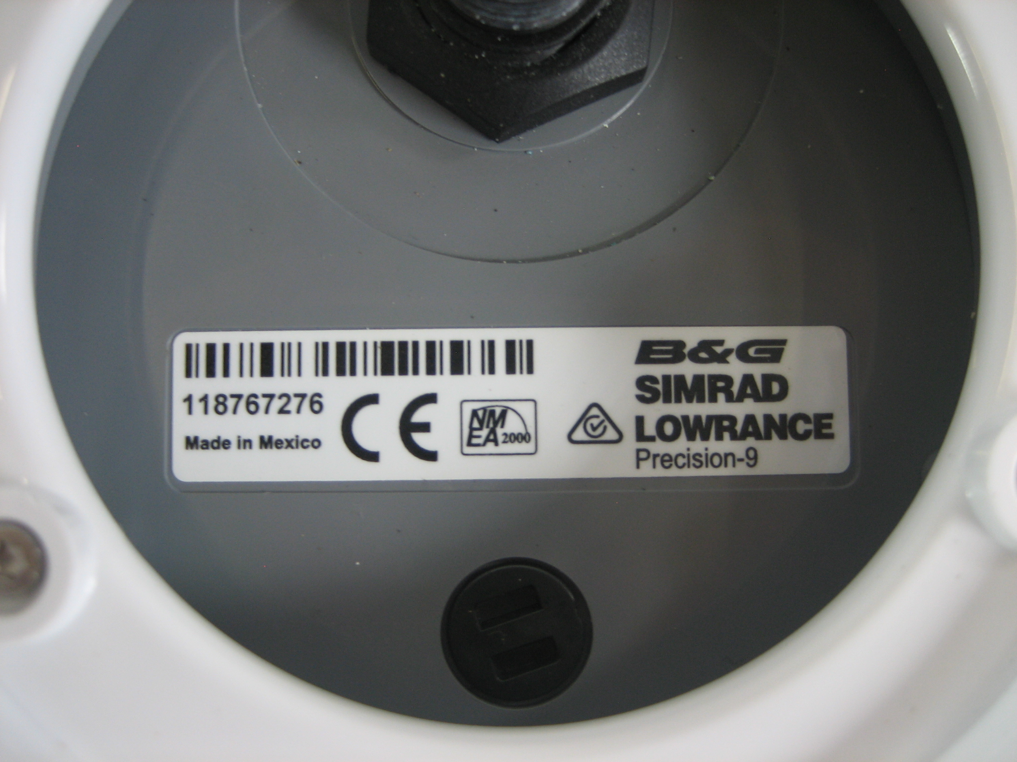 Simrad Precision 9 Compass W/Mounting Bracket - Max Marine Electronics