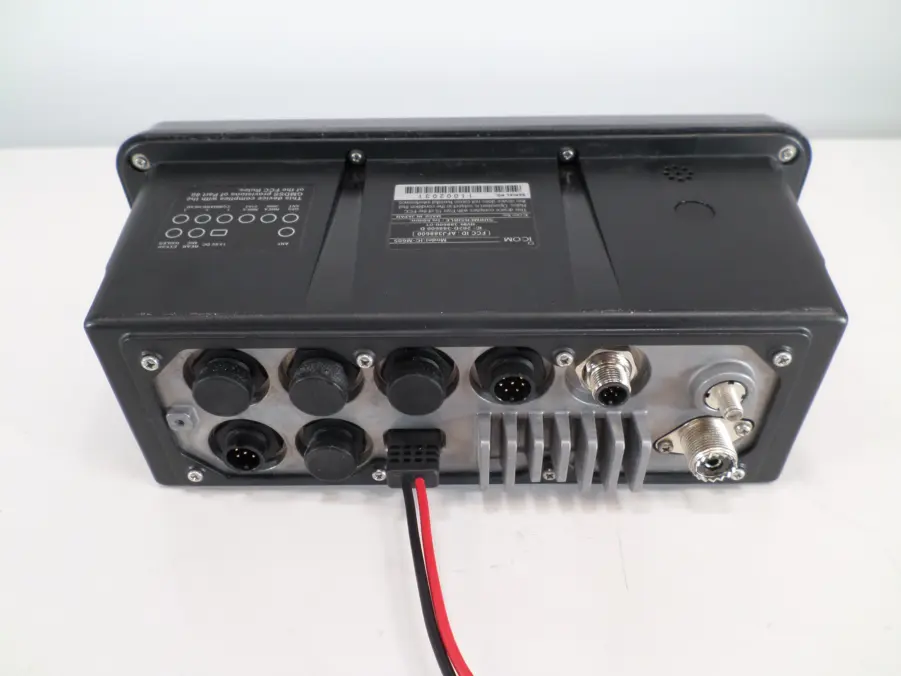 Icom IC-M605 Submersible Marine VHF Two Way Radio Transceiver Unit ...