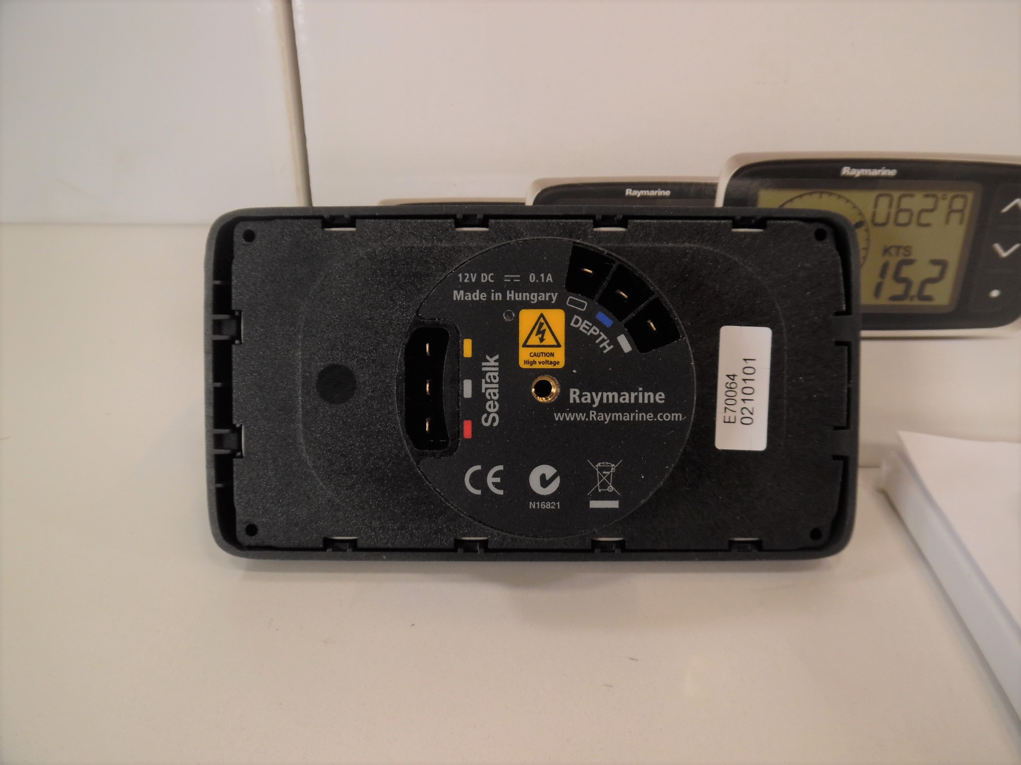 Raymarine i40 Depth E70064R Instrument Display w/ Suncover - Factory ...