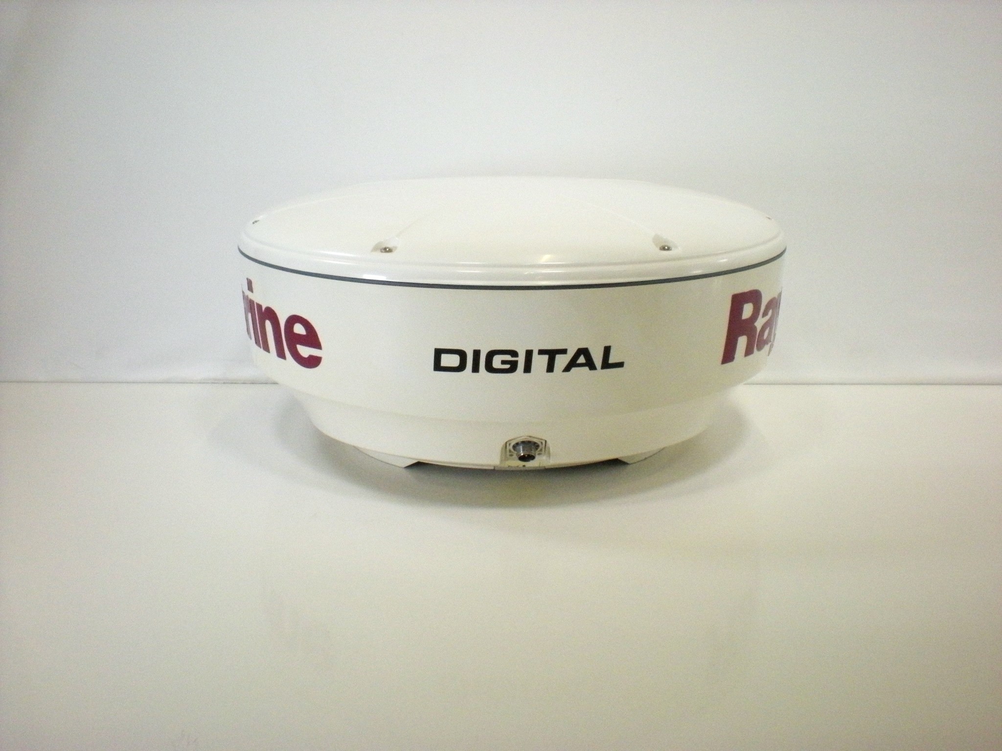 Raymarine RD418D 4kw 18” Digital Radome with 10m Cable – Good Condition ...