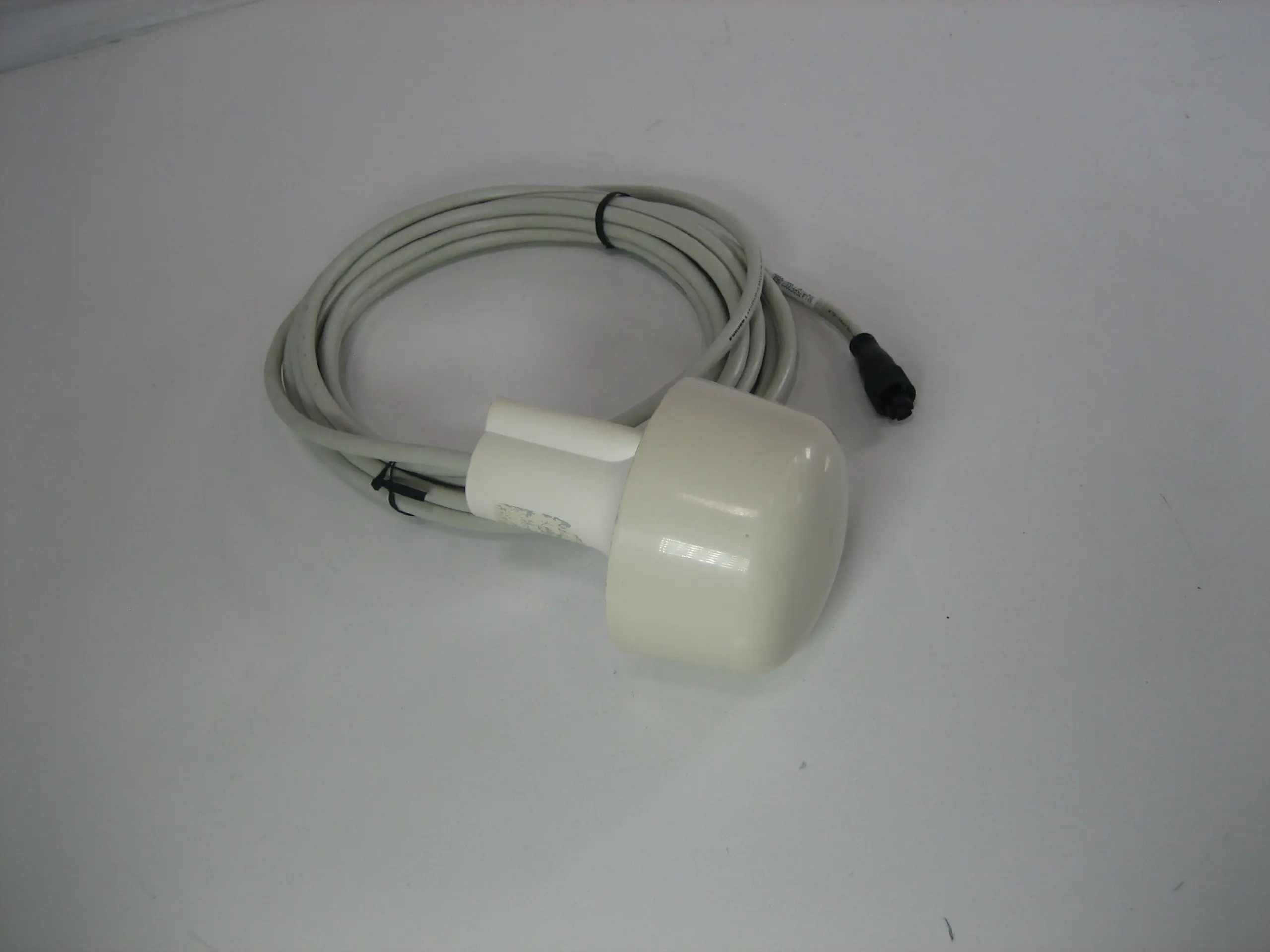 Furuno GP-320B GPS ANTENNA FOR Navnet VX1 VX2 3D - TESTED - Max Marine ...