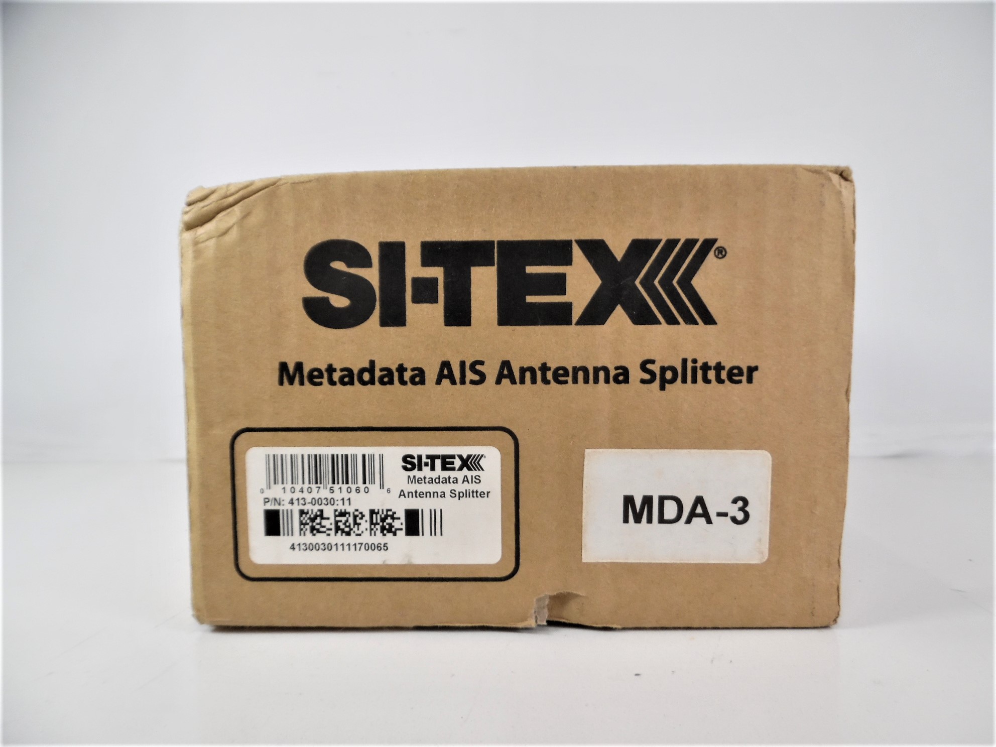SI-TEX - NEW OPEN BOX - MDA-3 Metadata Zero Loss AIS Antenna Splitter F/ Class B AIS - Max ...