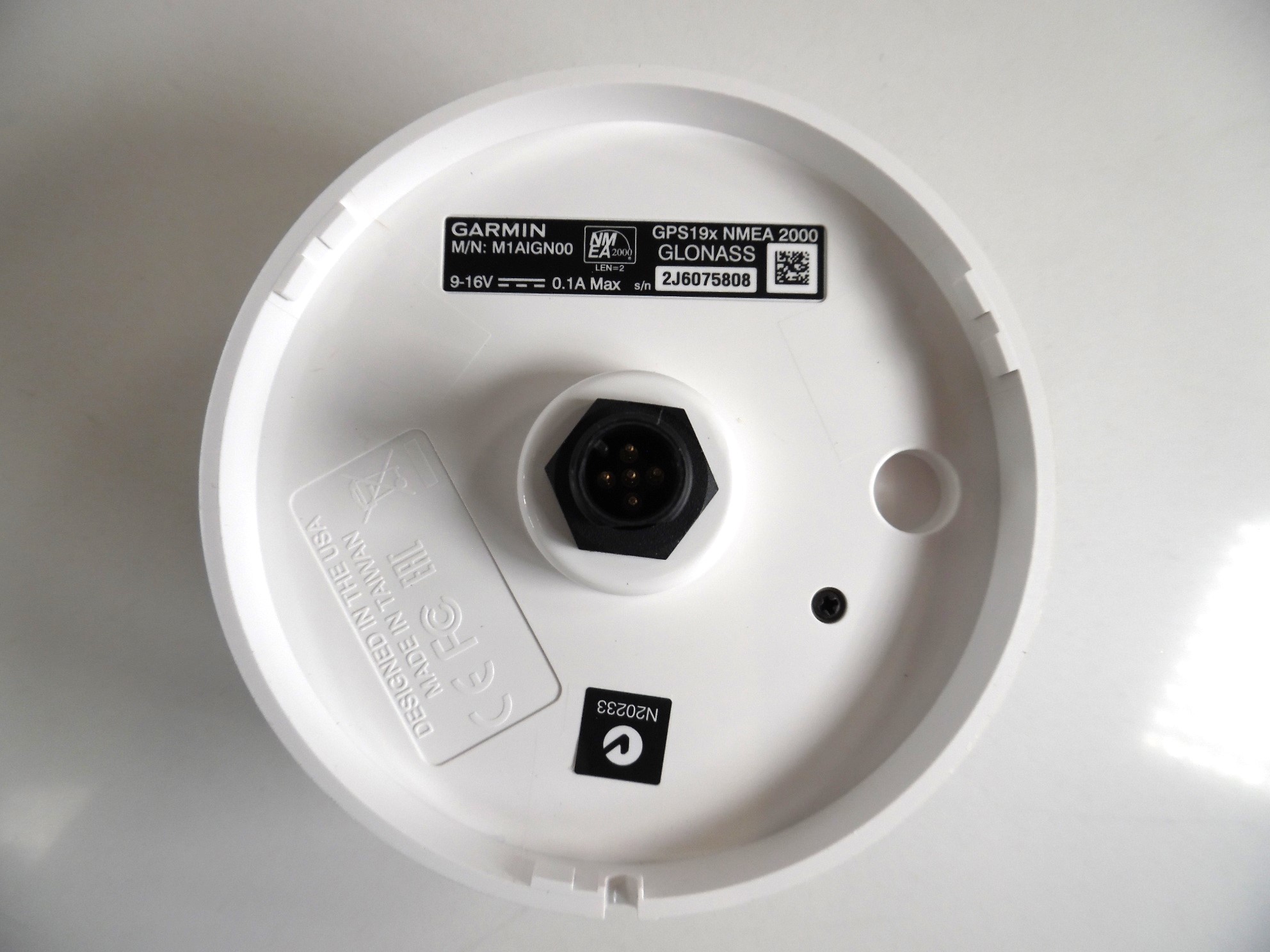 Garmin GPS-19X NMEA2000 GPS Antenna NEW -TESTED Good- W /9.7 M Drop ...