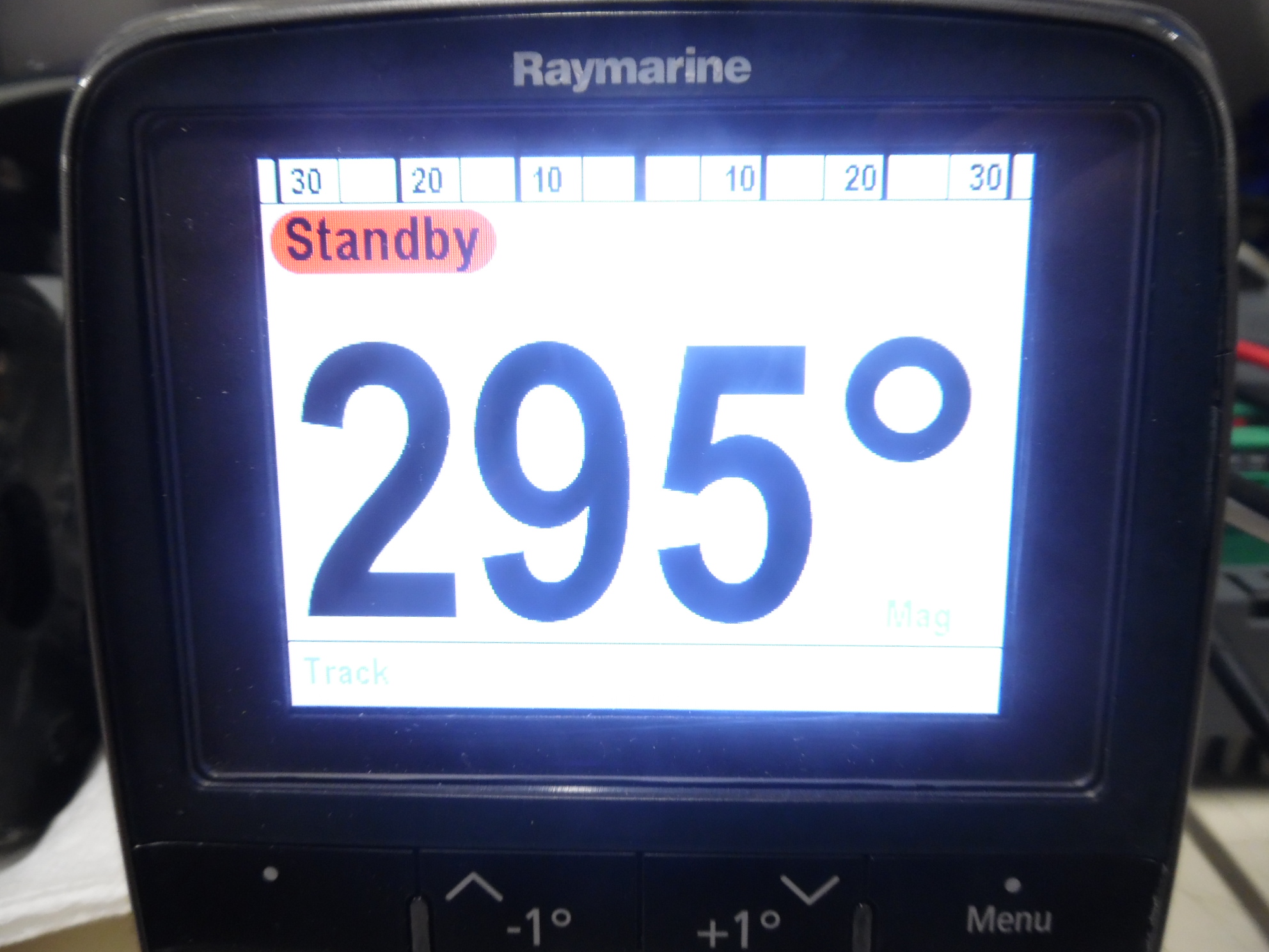 Raymarine/P70 Color Seatalk NG Autopilot Display E22166 - Max Marine ...