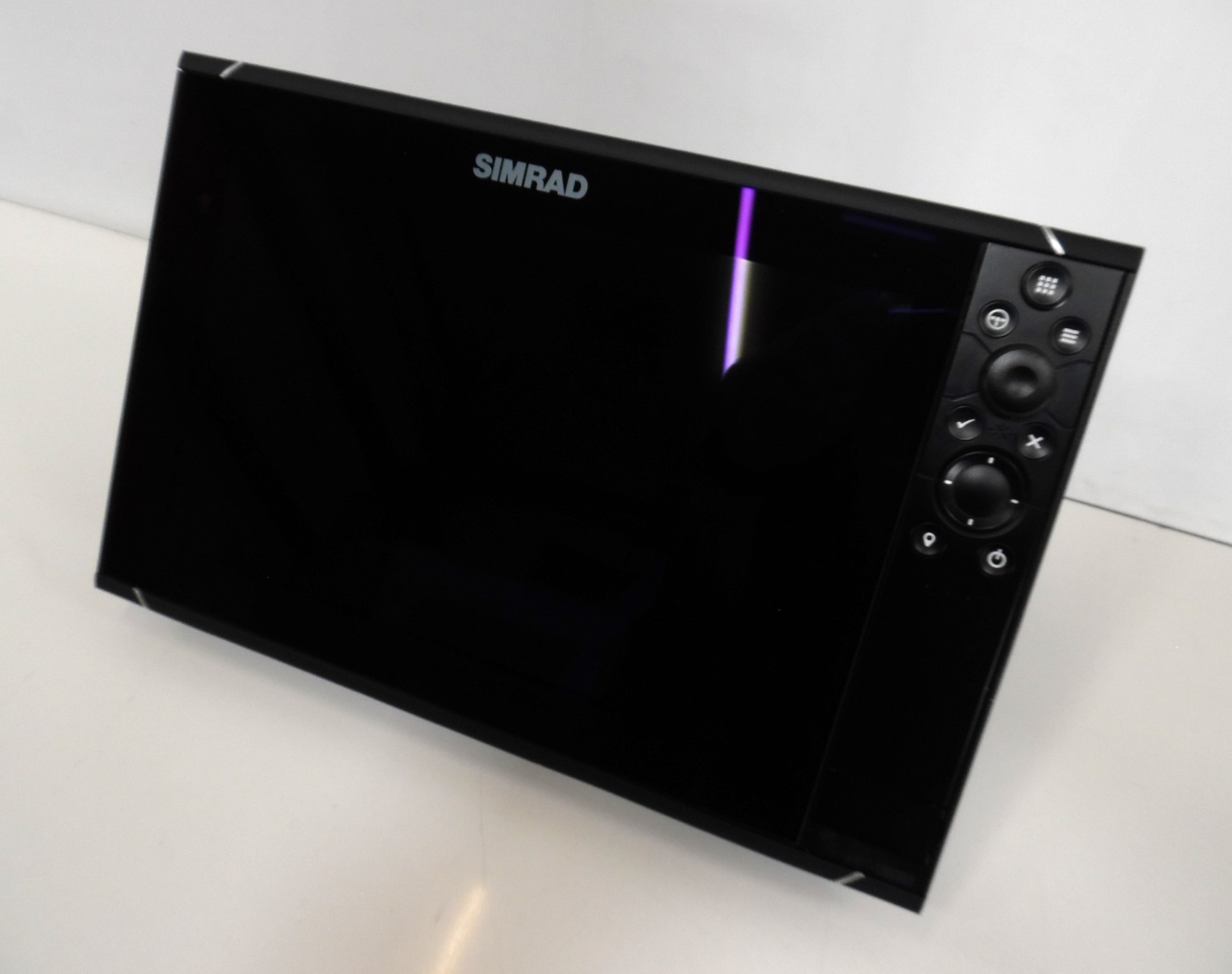 Simrad NSS12 Evo3 12″ Touchscreen MFD Chartplotter Tested Good- READ ...