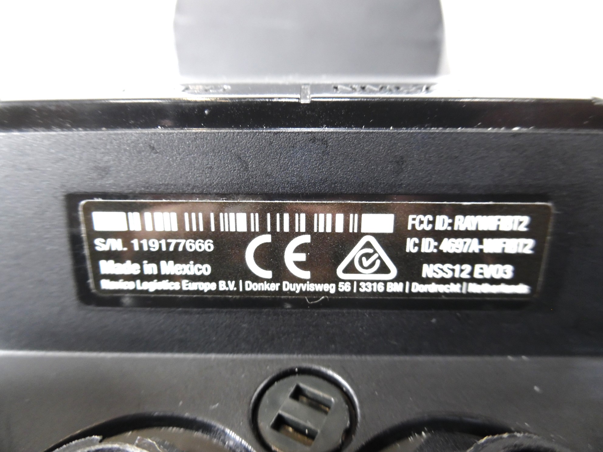 Simrad NSS12 Evo3 12″ Touchscreen MFD Chartplotter Tested Good- READ ...