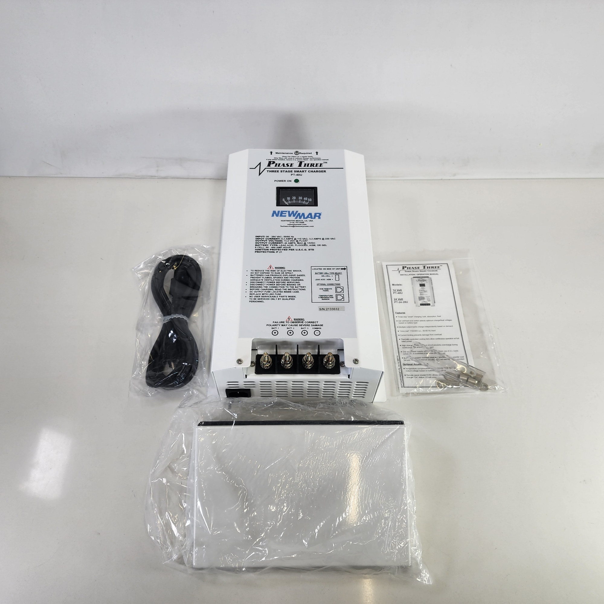 Newmar PT-40U Phase Three PT Series Battery Charger - 12V 40A - New Old ...