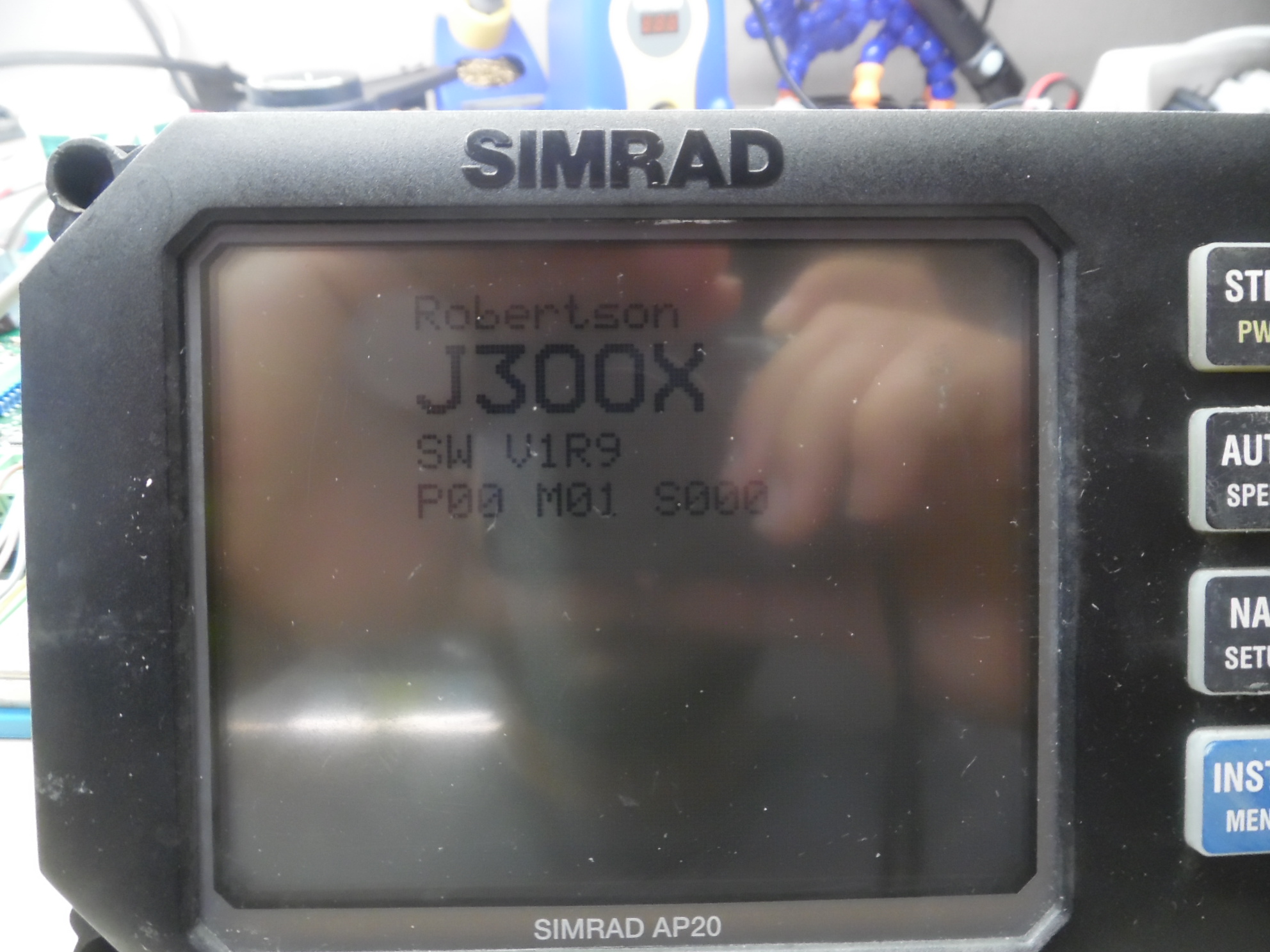 Simrad/Robertson/J300x Autopilot Course Computer/PN-22081830 - Max ...
