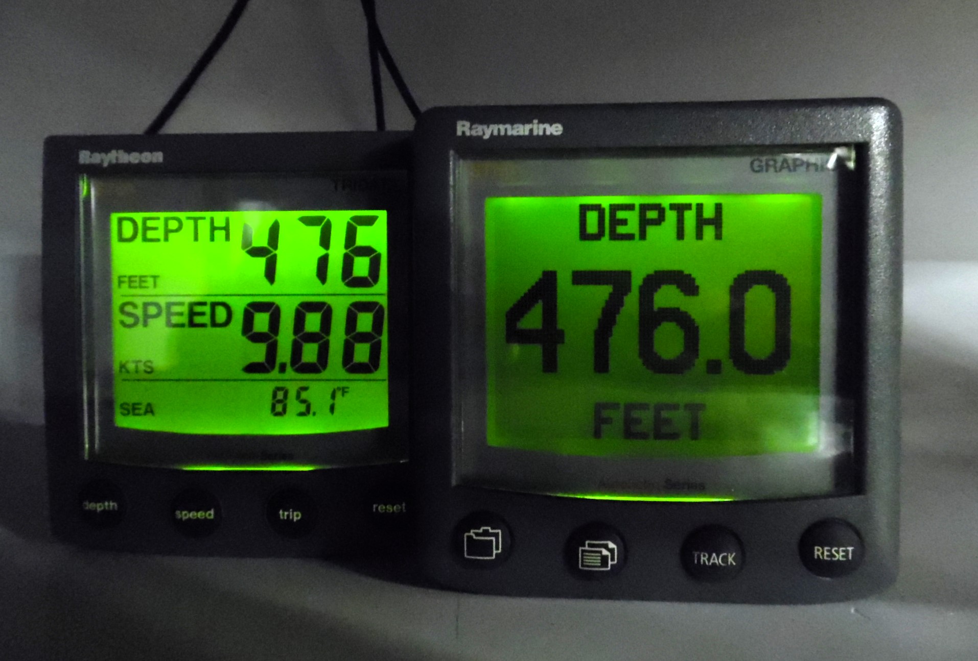 Raymarine ST60+ Graphic Display w/ Accessories - E22075-P / TESTED ...