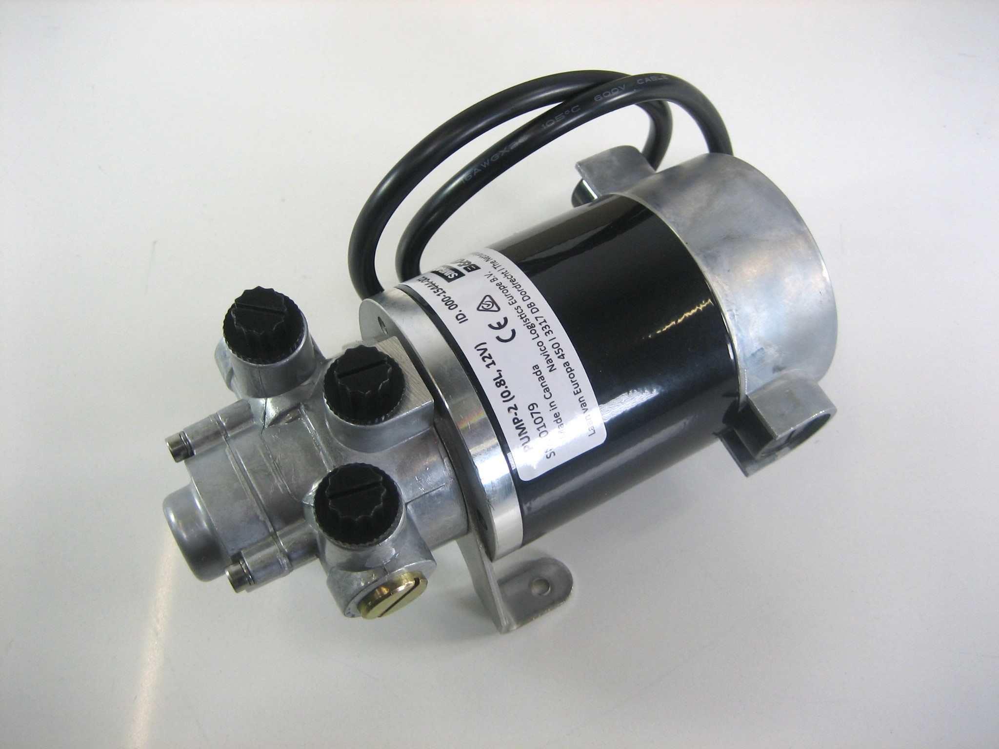Navico/B&G/Simrad/Lowrance Pump-2 12V Reversible Hydraulic Autopilot ...