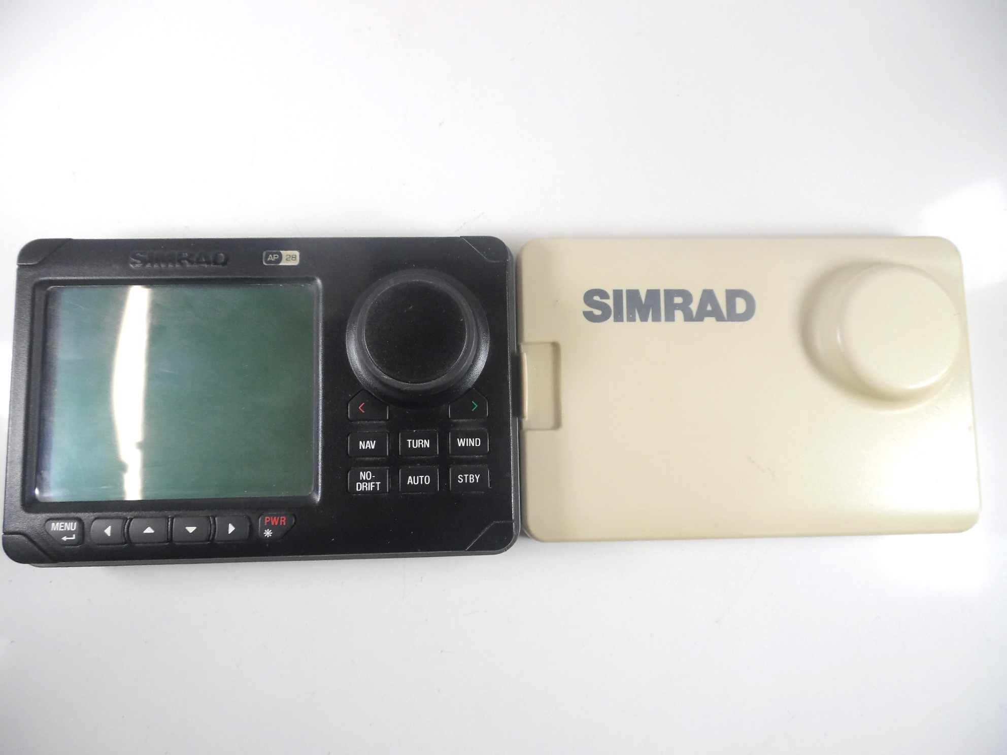 Simrad AP28 Autopilot Control Head 22096622 - Max Marine Electronics