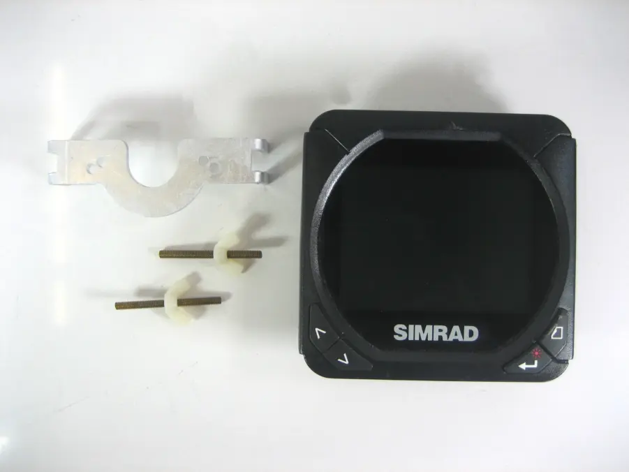 Simrad-IS40 NMEA2000 Instrument Data Display - Max Marine Electronics