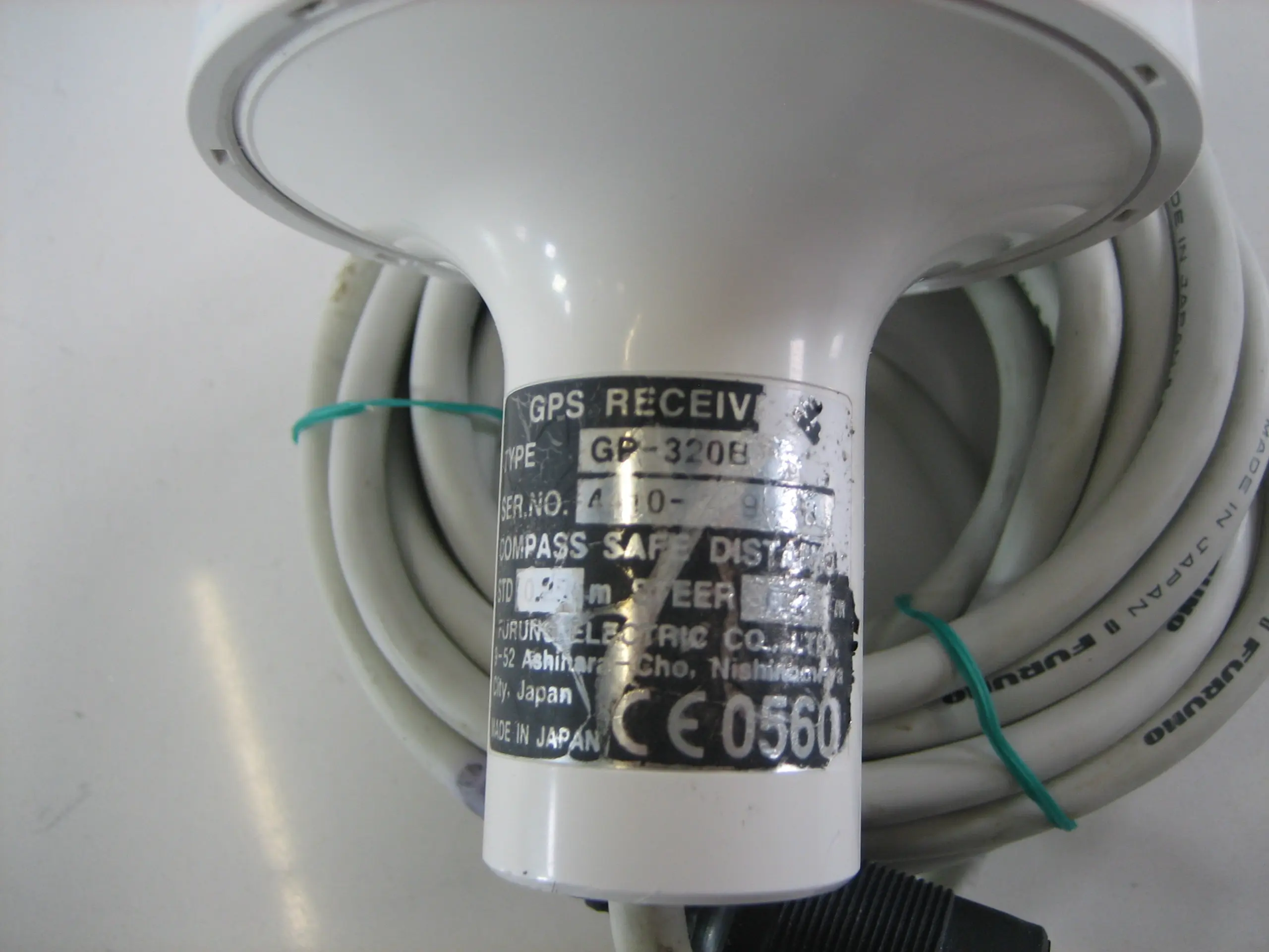 Furuno GP-320B GPS ANTENNA FOR Navnet VX1 VX2 3D - TESTED - Max Marine ...