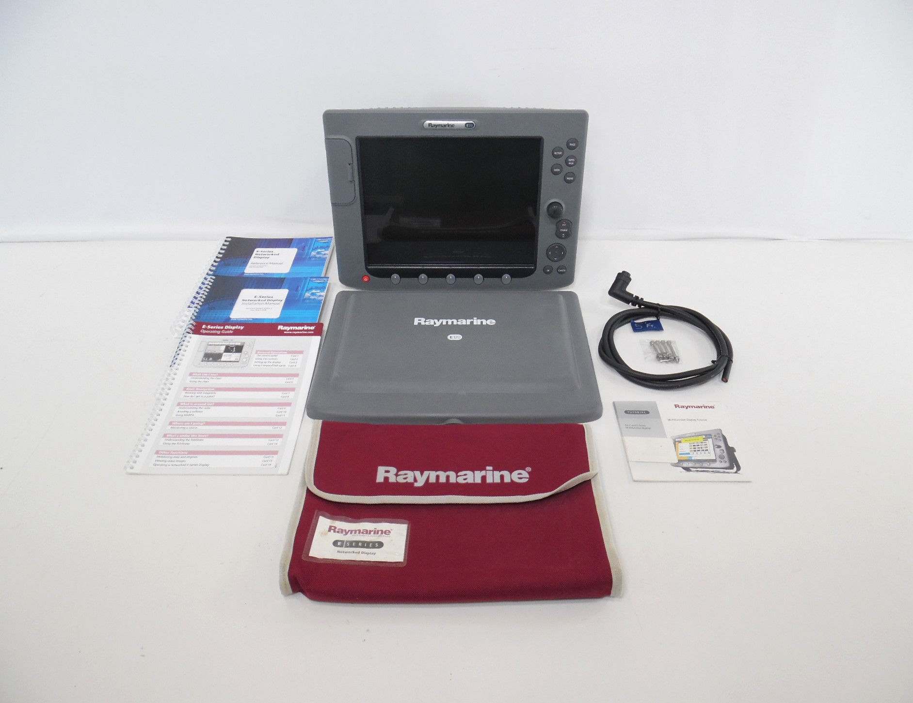 Raymarine E120 Classic Display E02013 w/ Bezel & Sun Cover ...