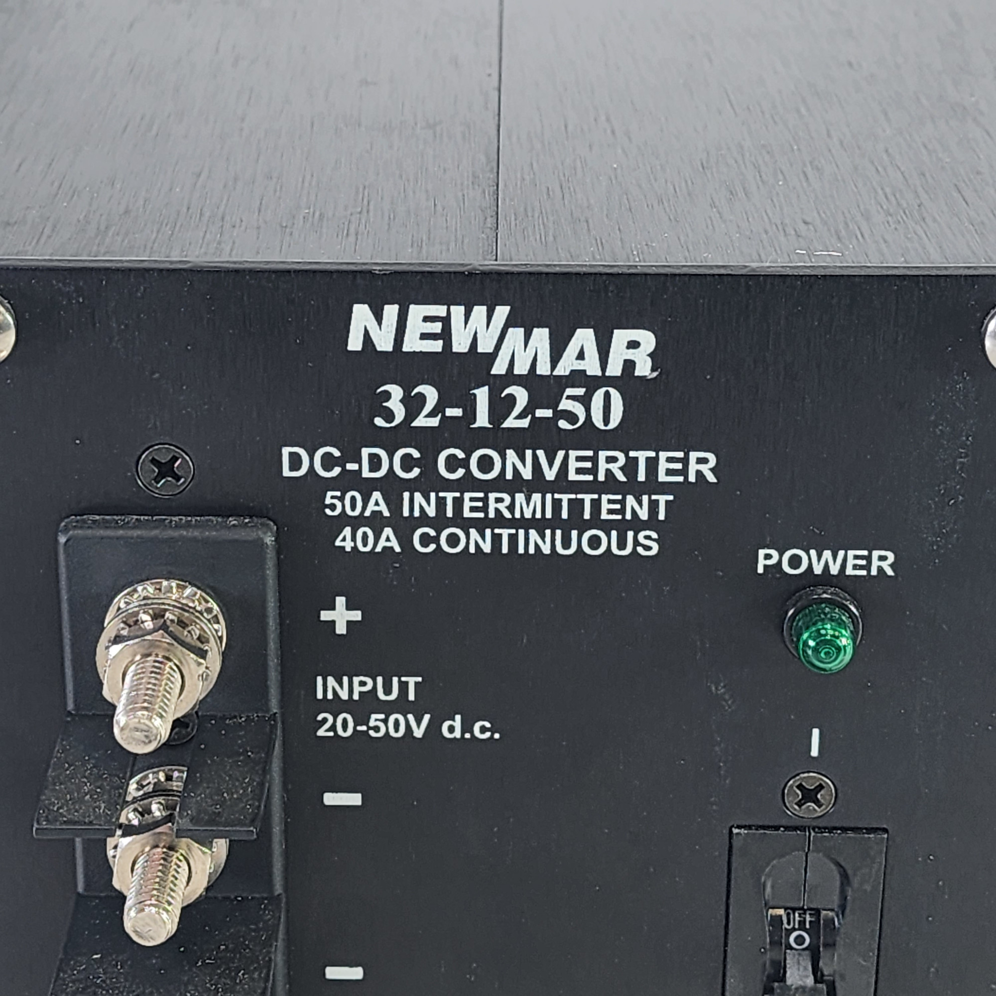 Newmar 32-12-50 - DC to DC Converter - 20-50V Input - 13.6V Output 50A - Working - Max Marine ...