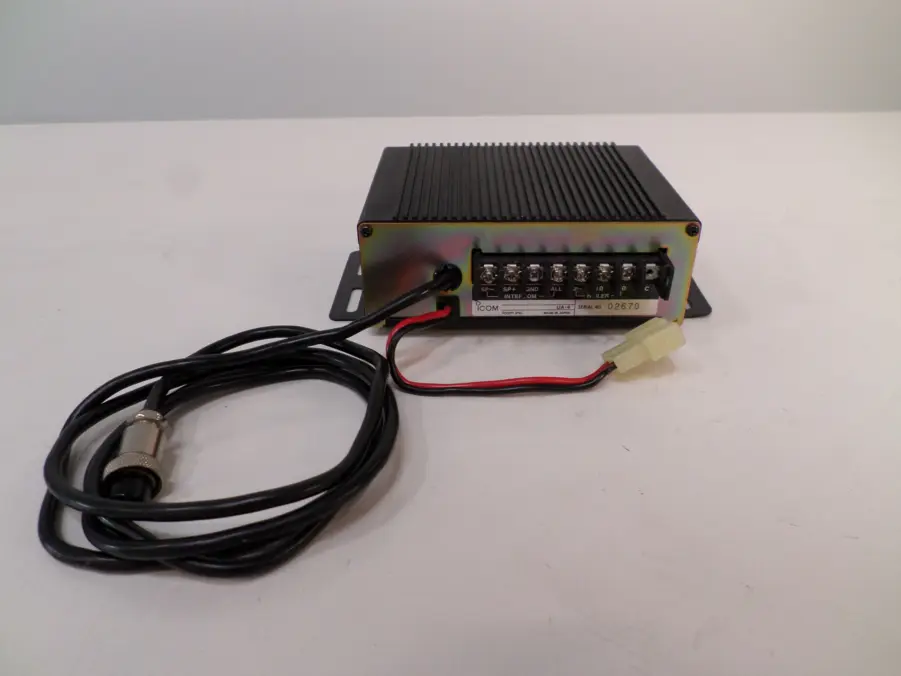 ICOM UA-4 30W Audio Amplifier for IC-M127 VHF - Max Marine Electronics