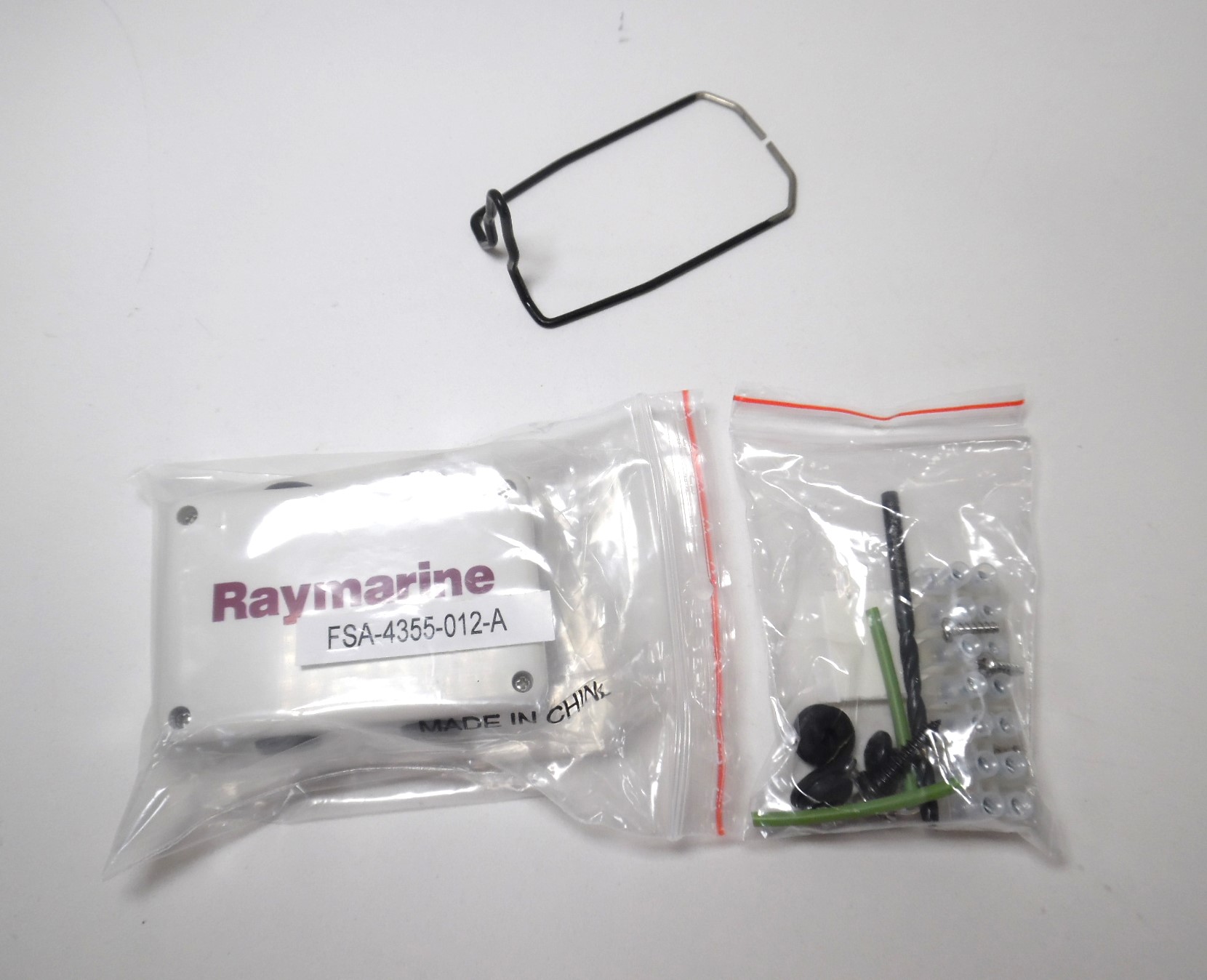 Raymarine Short Arm Wind Masthead Transducer Kit with 30m Cable ...