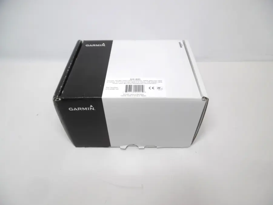 Garmin AIS 800 Blackbox Transceiver - NEW - 010-02087-00 - Max Marine ...