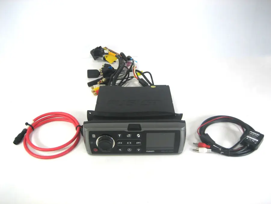 Fusion/MS-AV700i Marine Stereo-DVD/CD/FM/AM/Aux-W/BT100 Bluetooth ...