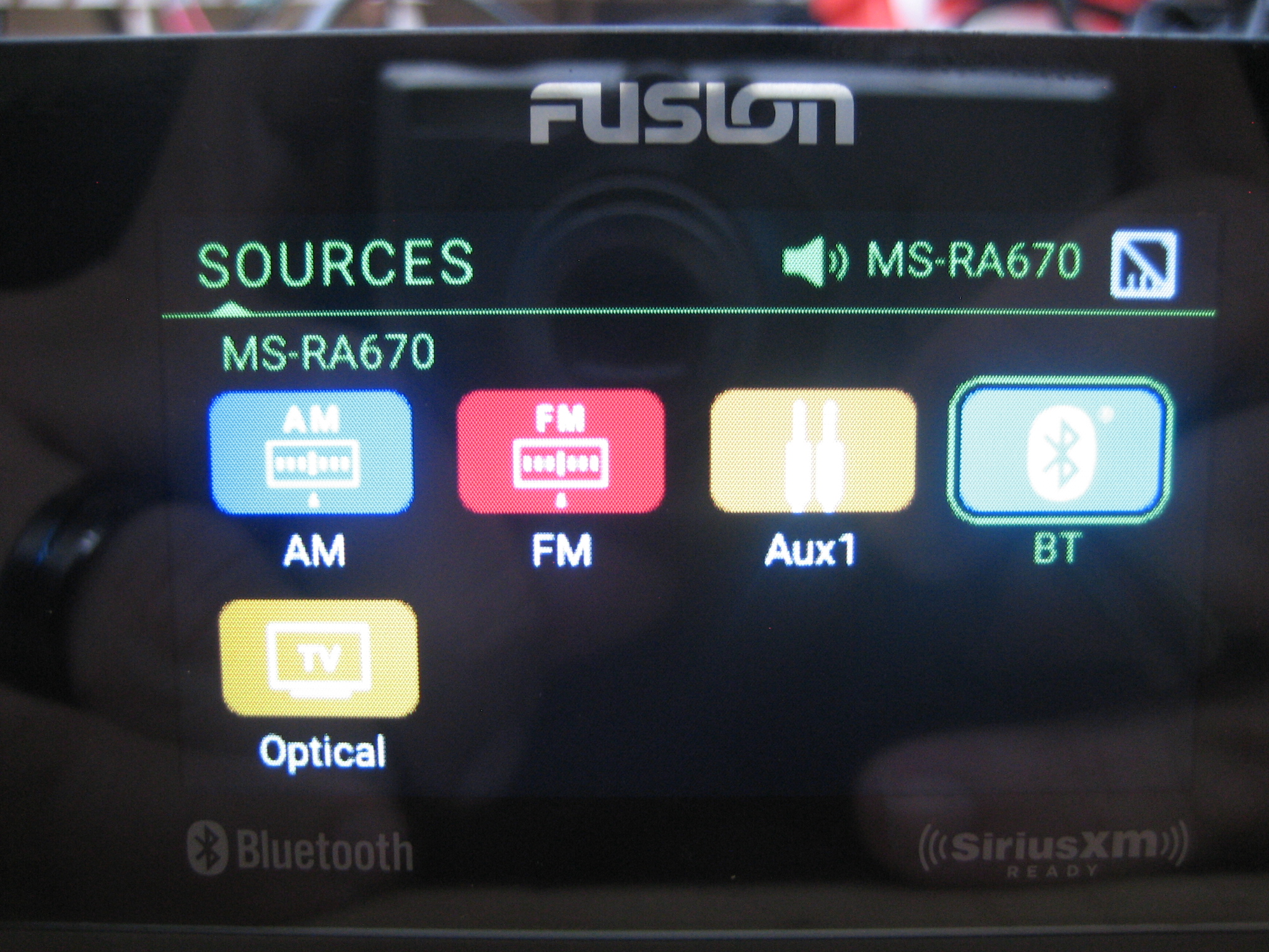Fusion/MS-RA670/Apollo Marine Stereo W/DSP - Max Marine Electronics