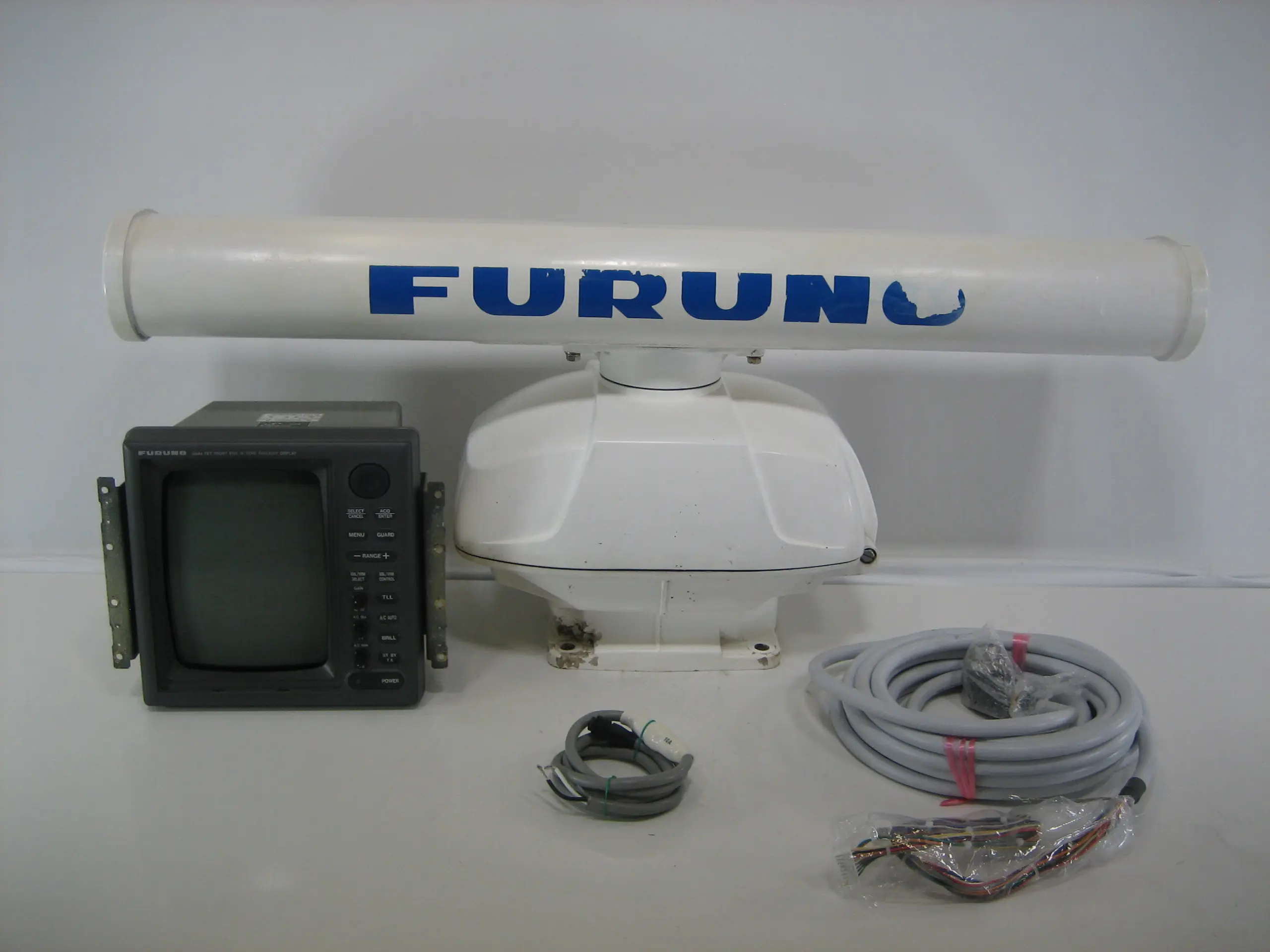 FURUNO 1932MK2 4kw 3.5′ Open Array Radar System 48 Mile - Tested - Max ...