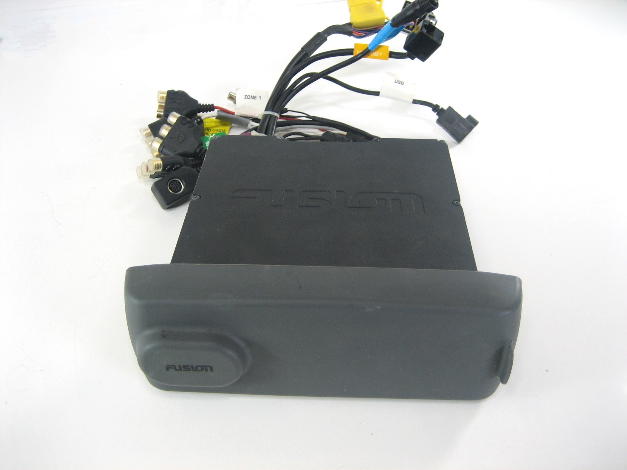 Fusion/MS-AV700i Marine Stereo-iPod Dock/FM/AM/Aux/Sirius - Max Marine ...