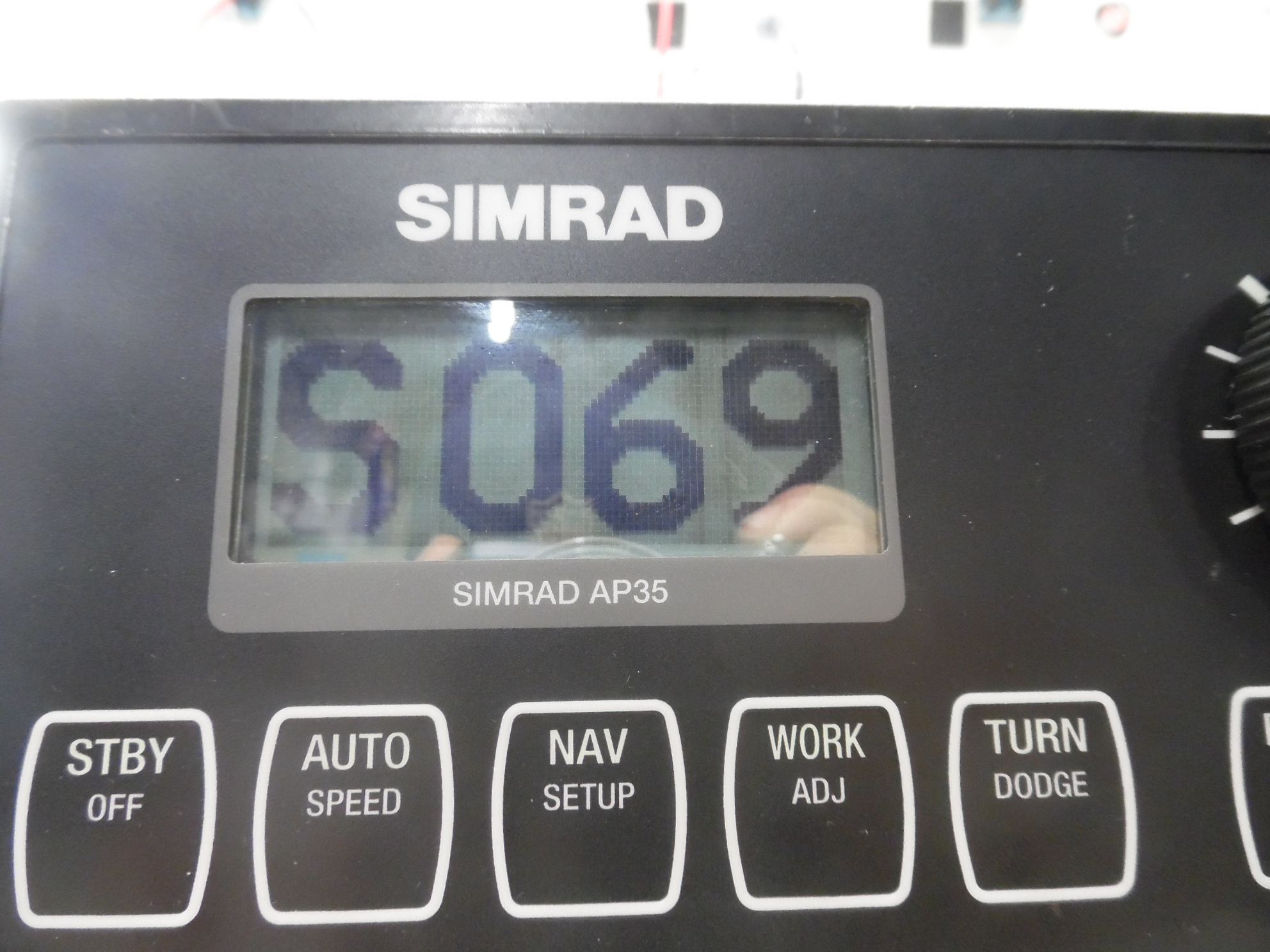 Simrad AP35 2208937 Boat Autopilot Control Head - Max Marine Electronics