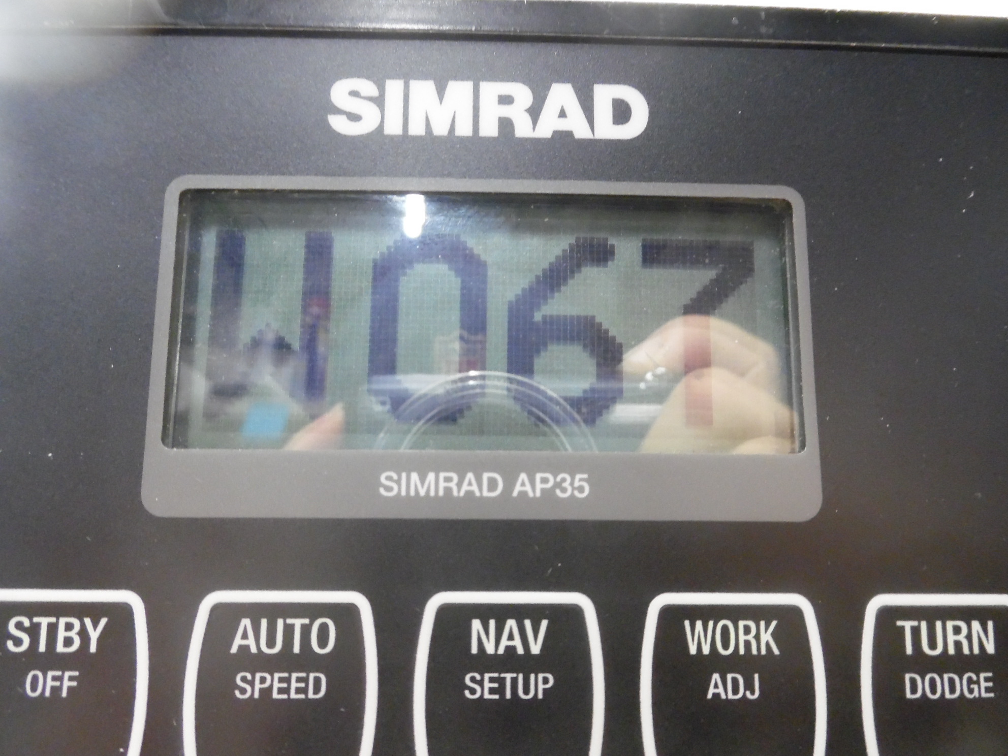 Simrad AP35 2208937 Boat Autopilot Control Head - Max Marine Electronics