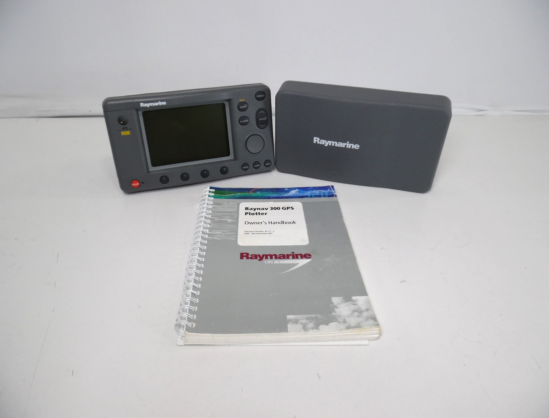Raymarine RN300 RayNav GPS Plotter Display w/ Cover -E32017- TESTED ...