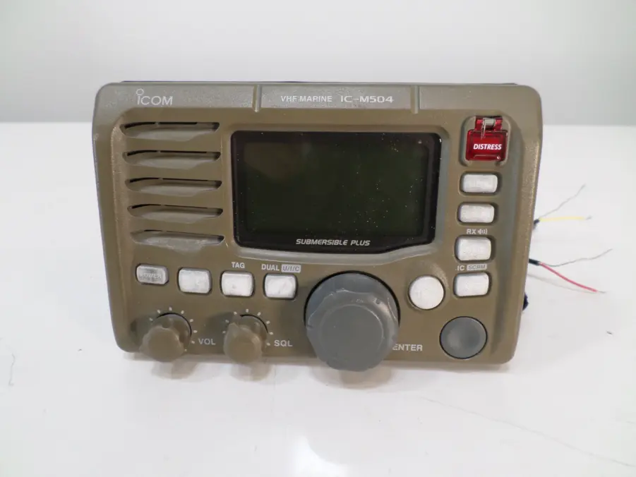 ICOM IC-M504 Marine VHF Radio - No Front Mic Port* - Fully Tested - Max ...