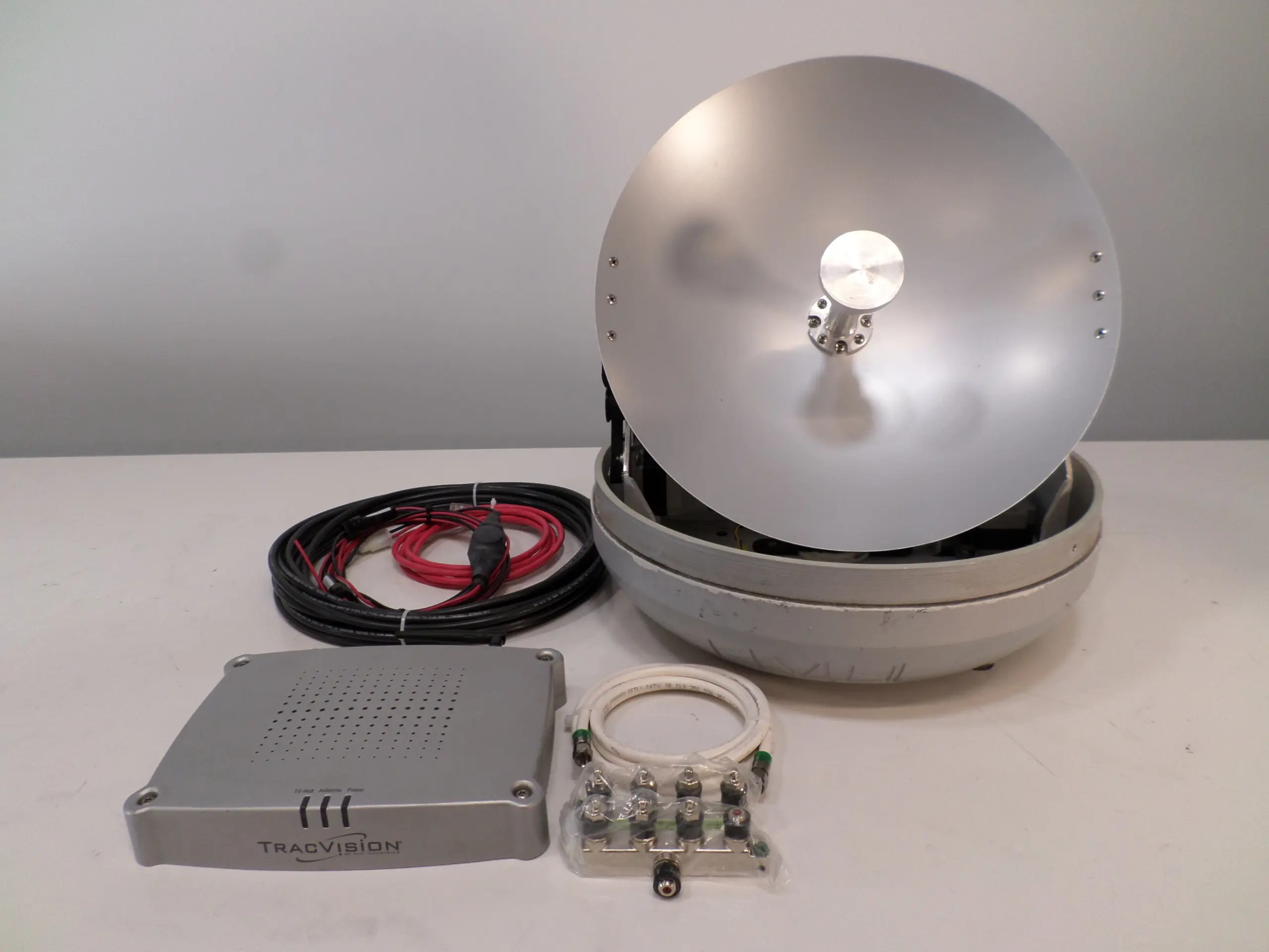 KVH TracVision TV3 37cm Marine Satellite TV Tracking System - Max ...