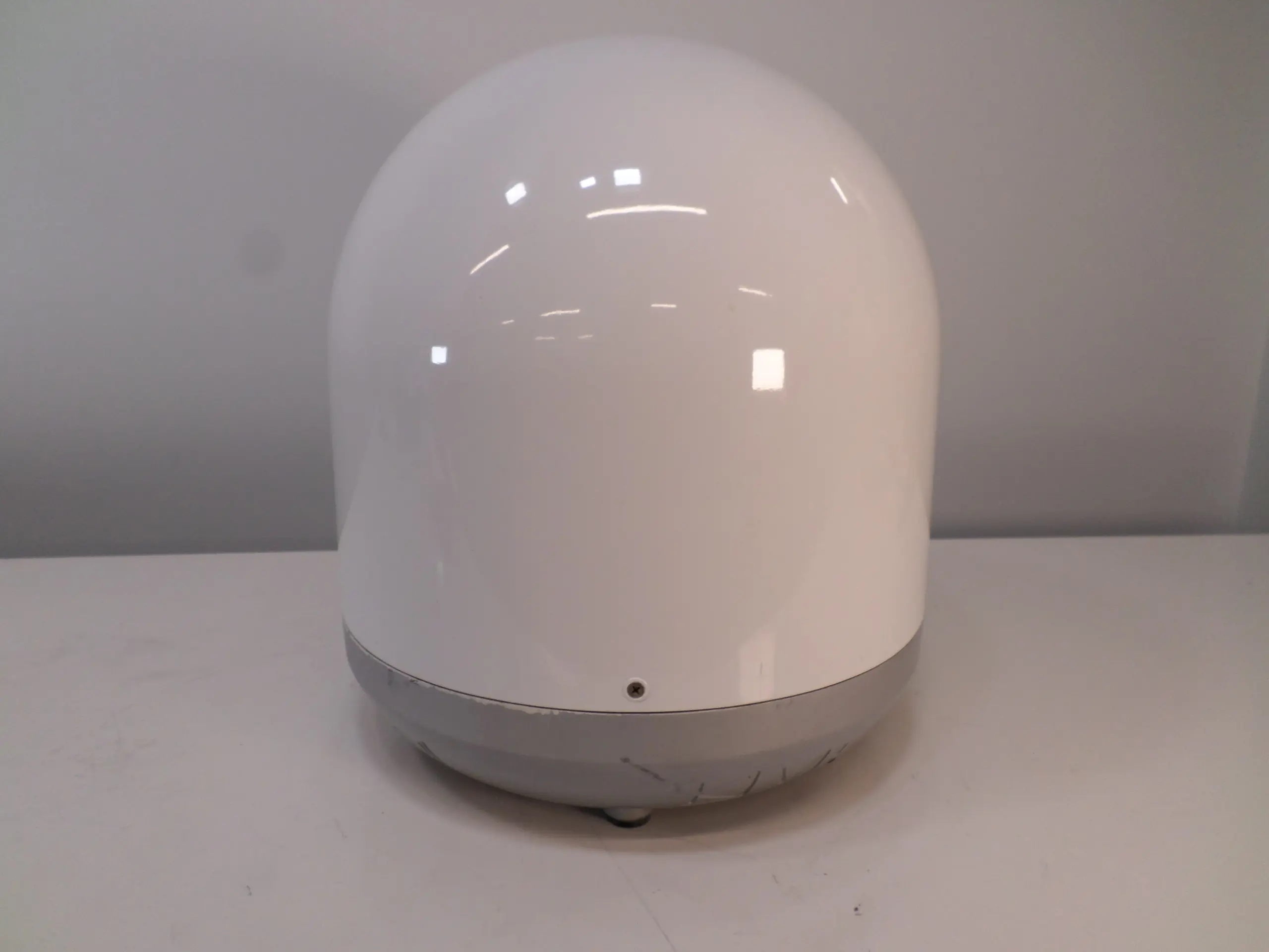 KVH TracVision TV3 37cm Marine Satellite TV Tracking System - Max ...