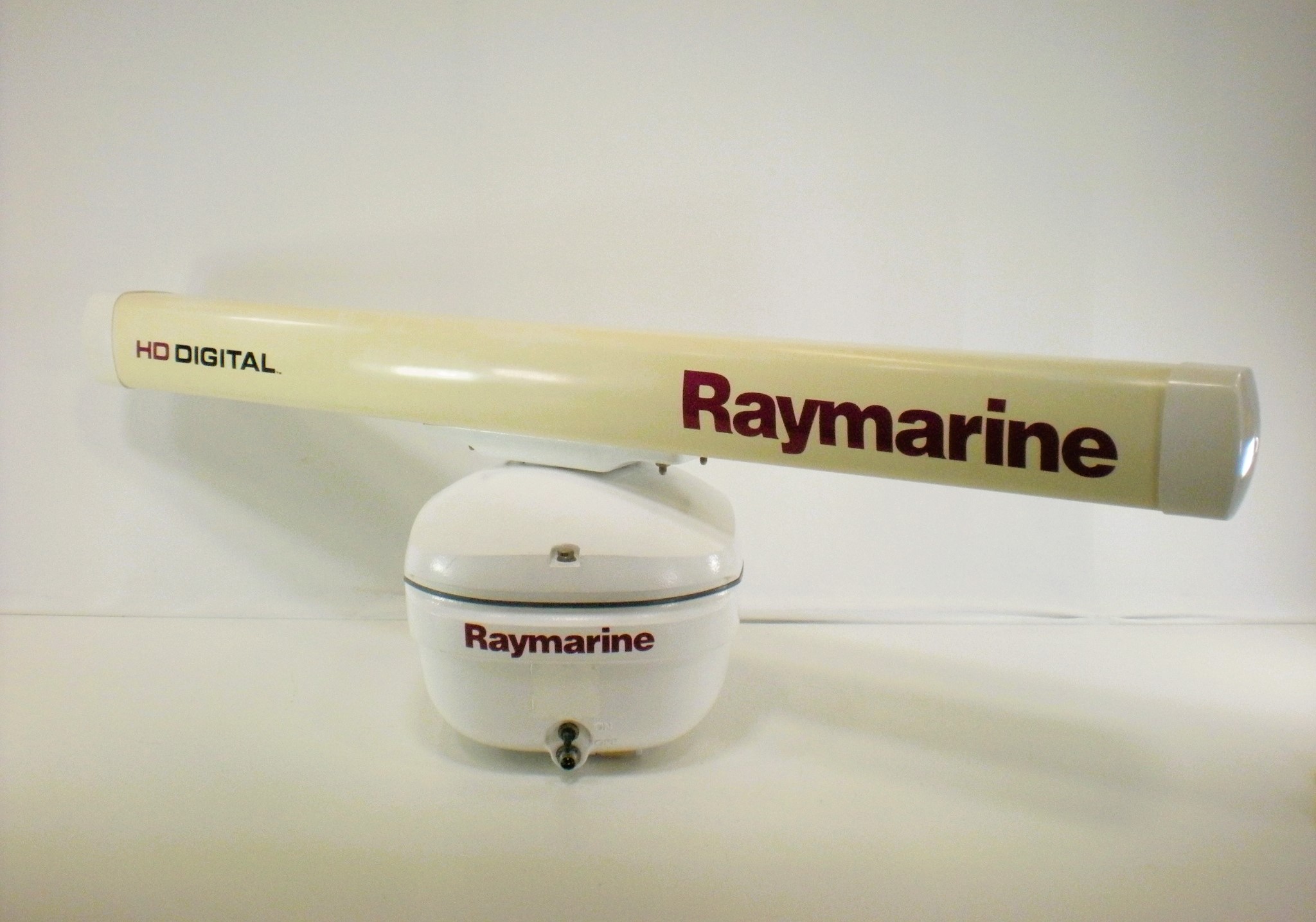 Raymarine 4kw 48' HD Digital Open Array Radar System - 90 Day Warranty ...