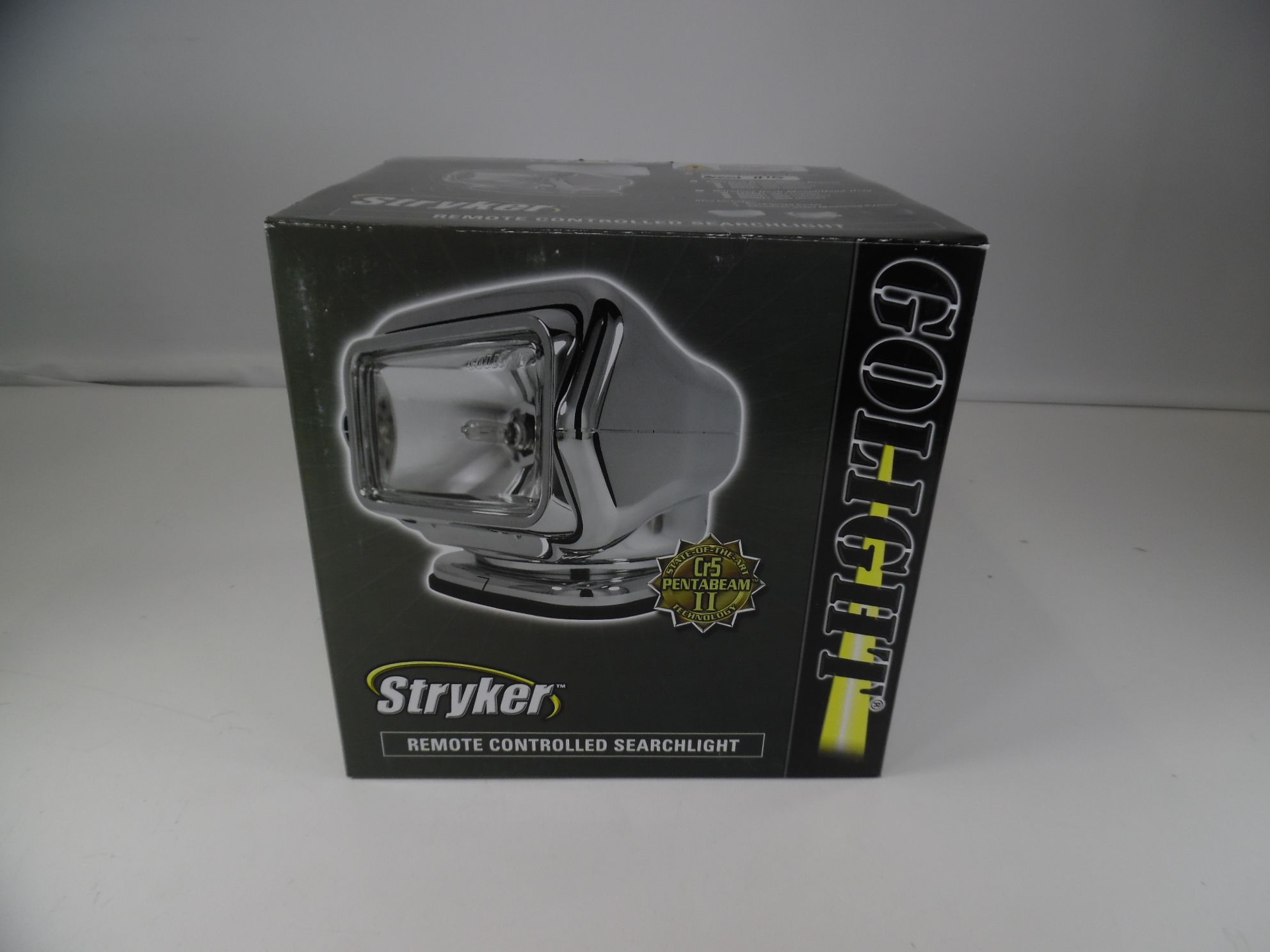 Golight 30001 HID Stryker Searchlight 12V w/ Wireless Handheld Remote ...