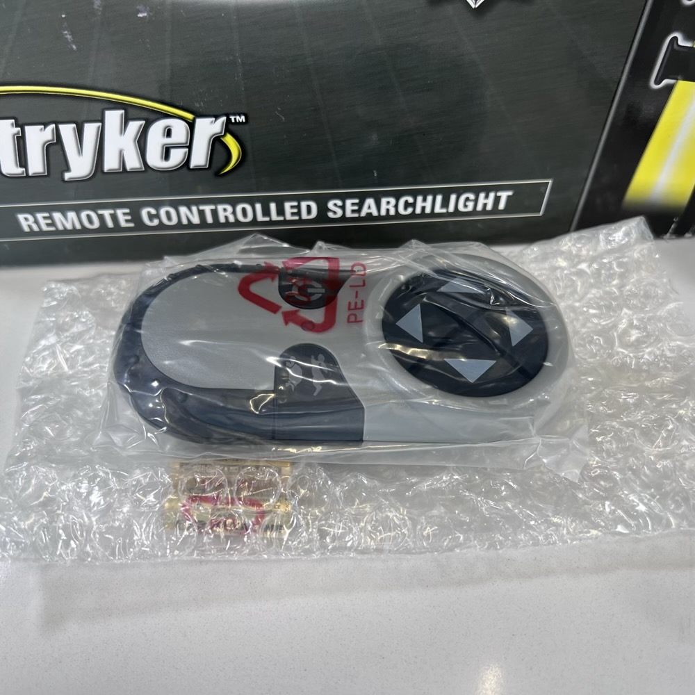 Golight Stryker ST Series Model 30512ST Halogen Spotlight Portable ...