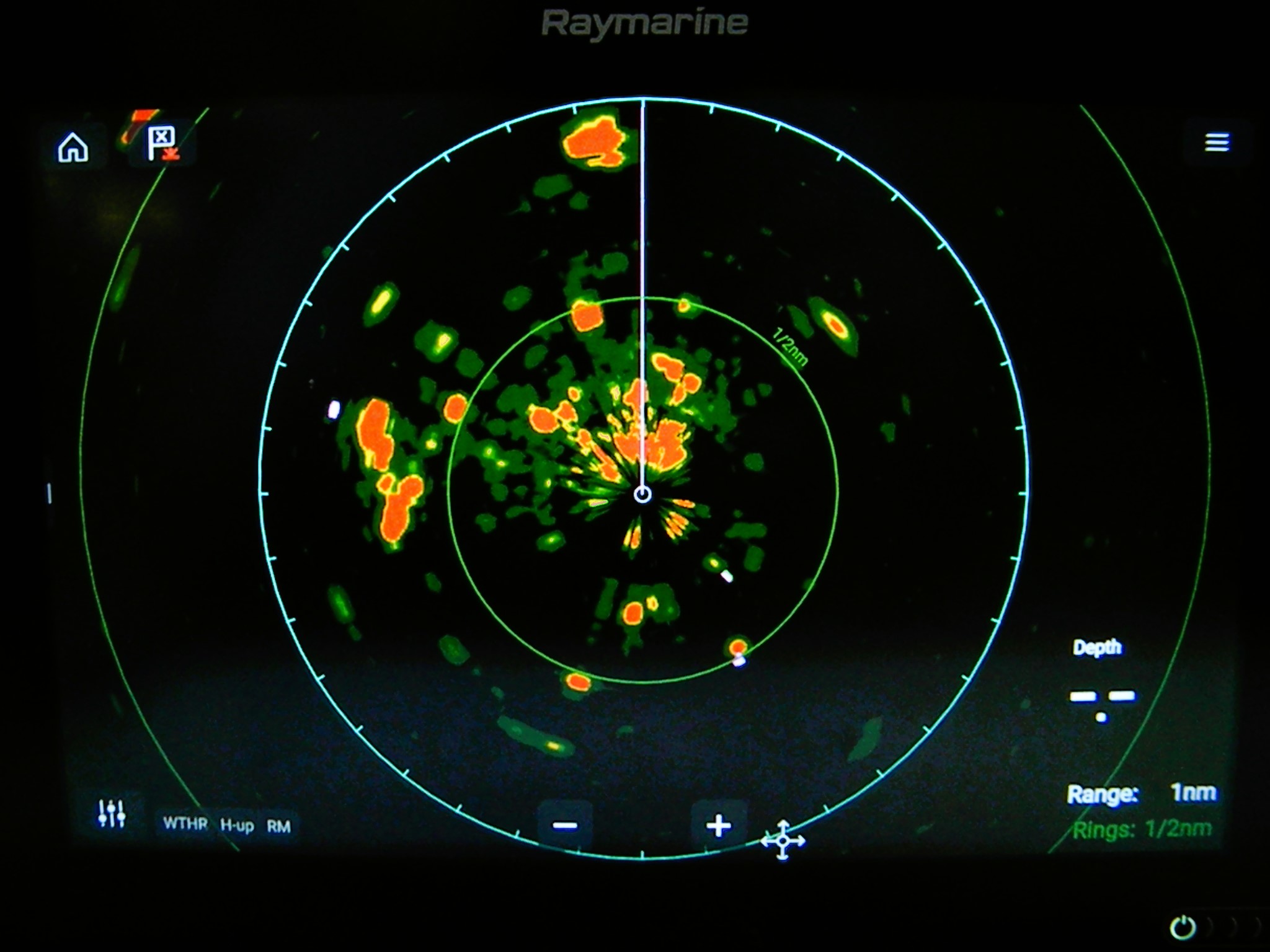 Raymarine Quantum2 Radome Q24D 18″ Radar - E70487 - Great Condition ...