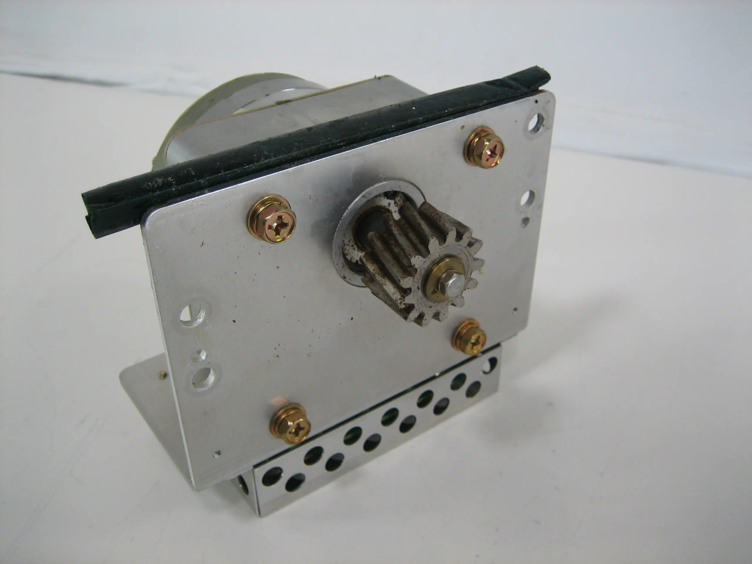 Furuno – Radar Motor – RM-8367 DRG-938-002 – RSB0072-060 / RSB0072-061 ...
