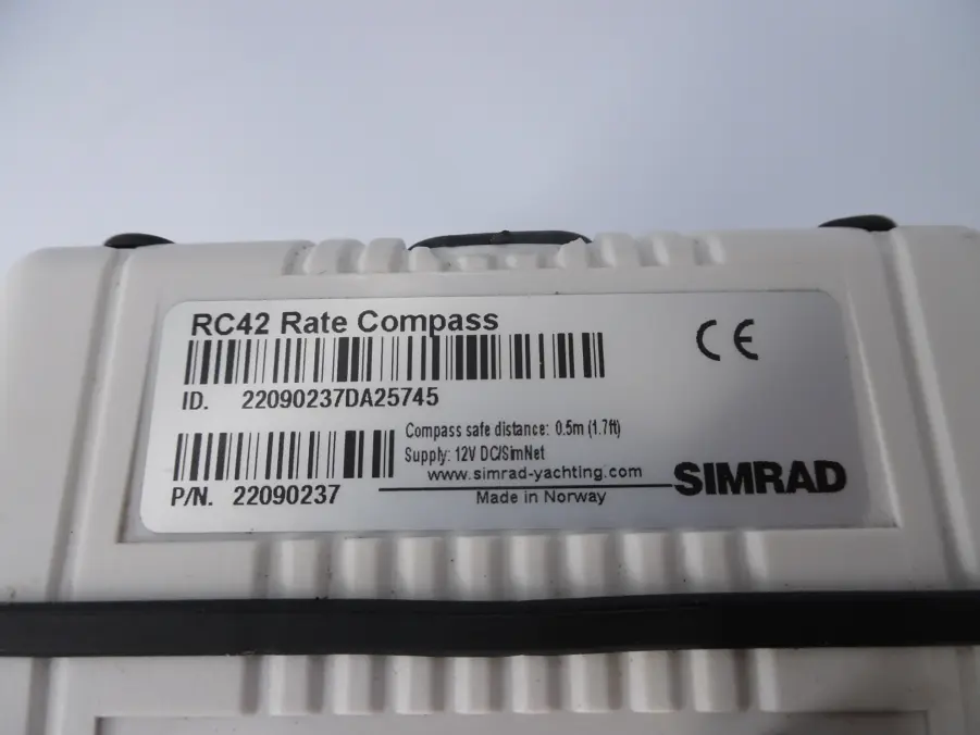 Simrad/RC42 Rate Compass Simnet NMEA2000 Heading Sensor - Max Marine ...