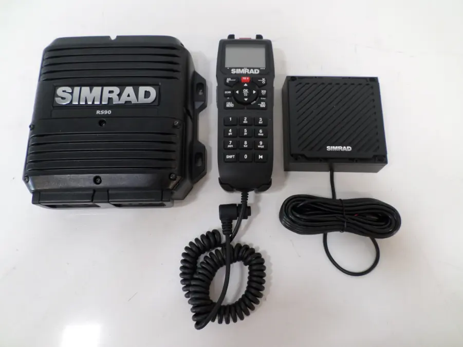 Simrad RS90 Black Box VHF with AIS Complete System with HS90 Handset ...