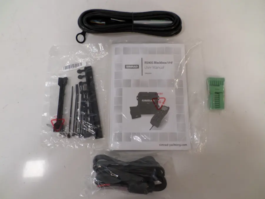 Simrad RS90 Black Box VHF with AIS Complete System with HS90 Handset ...