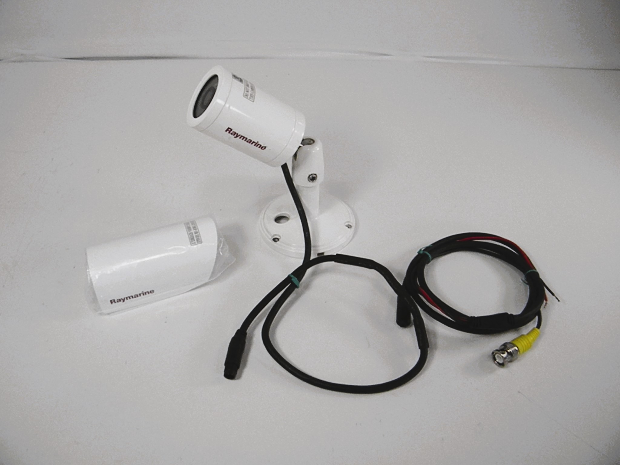 Raymarine CAM100 Reverse Image IR Camera w/Cable & Sun Shield E03021 ...