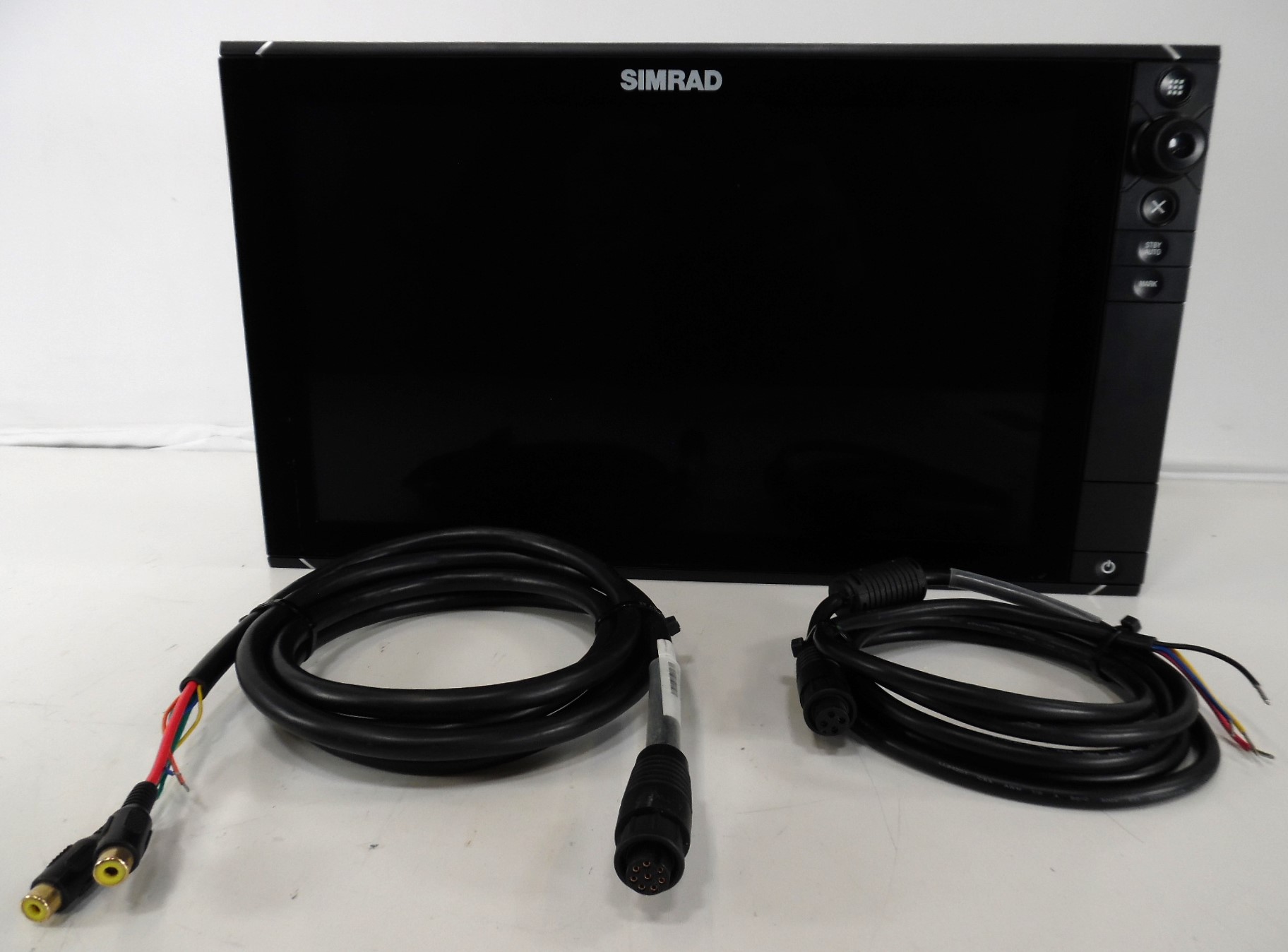 Simrad NSS16 Evo2 16″ Multifunction Display MFD Chartplotter (Tested ...